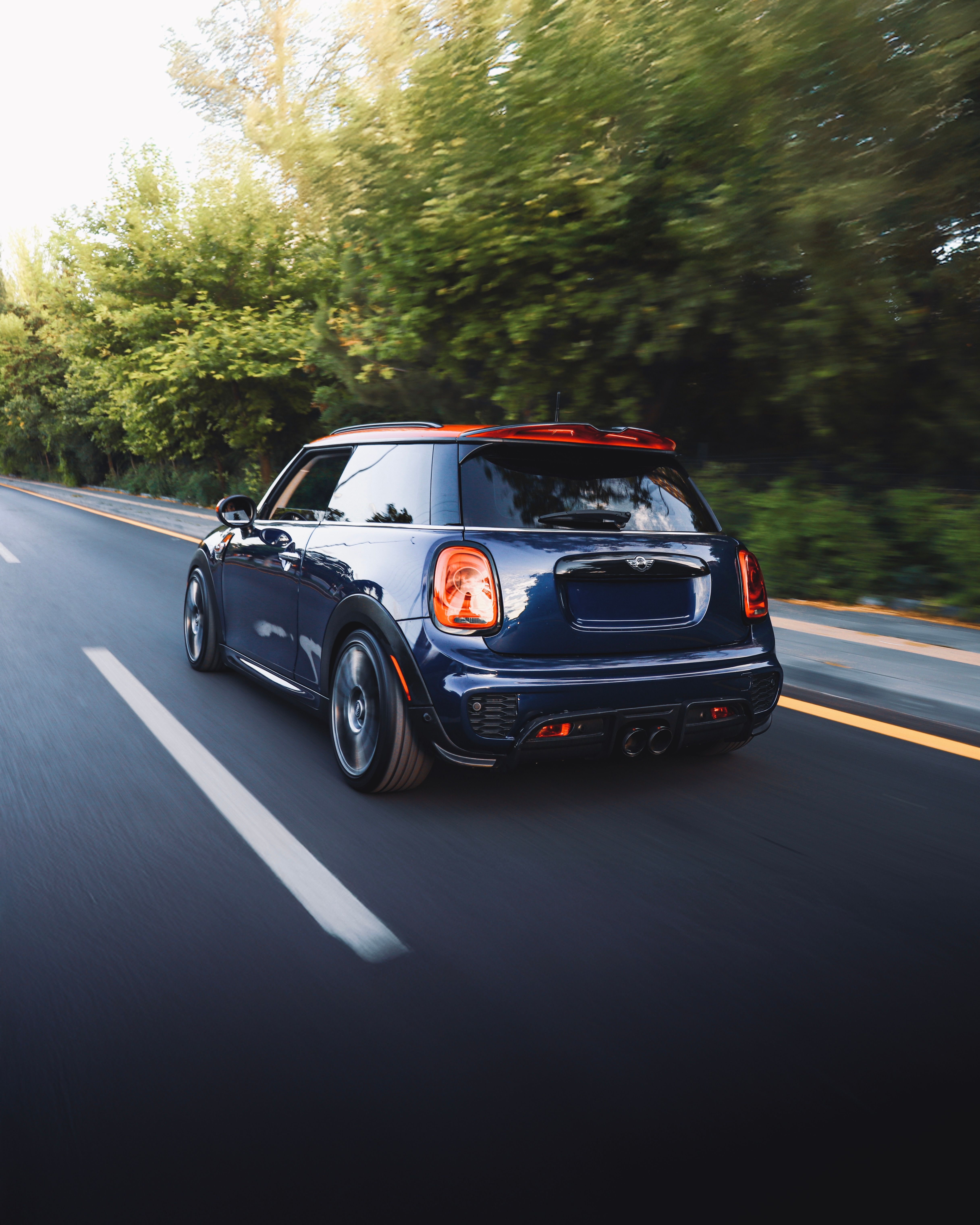 Speeding Vehicle Photos, Download The BEST Free Speeding Vehicle Stock ...