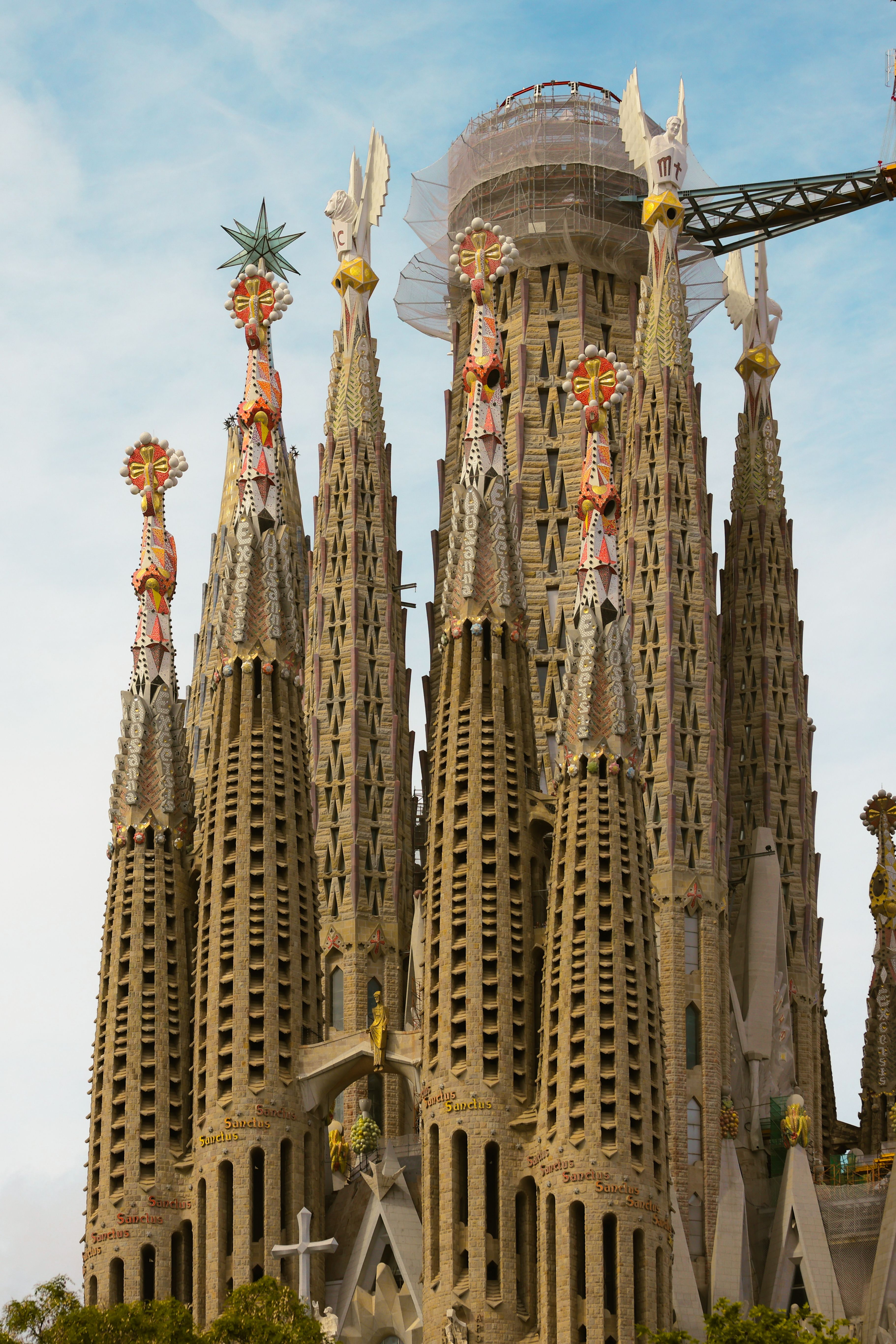La Sagrada Familia in Barcelona Sunlight · Free Stock Photo