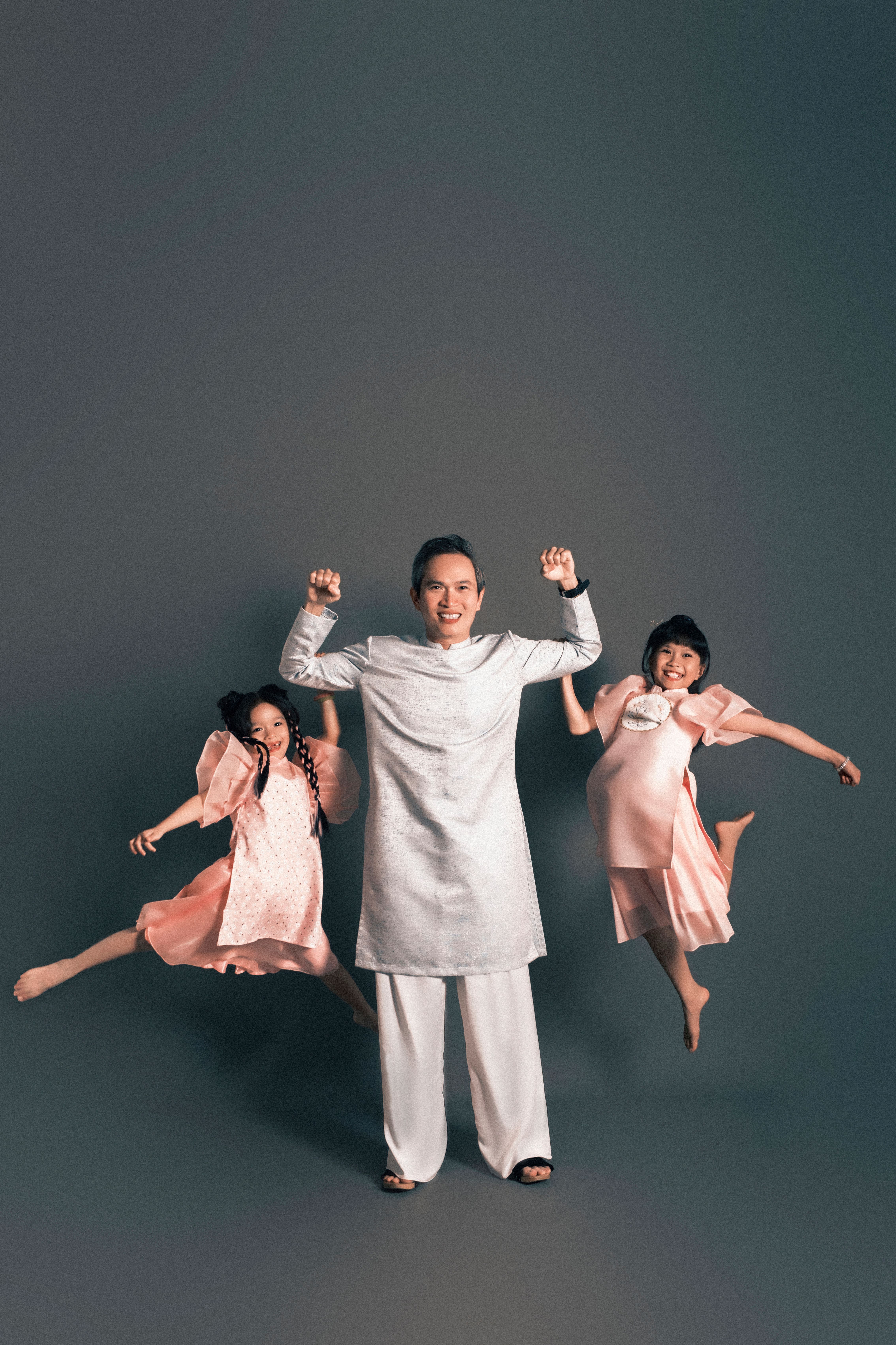 Queue Jump Photos, Download The BEST Free Queue Jump Stock Photos & HD ...