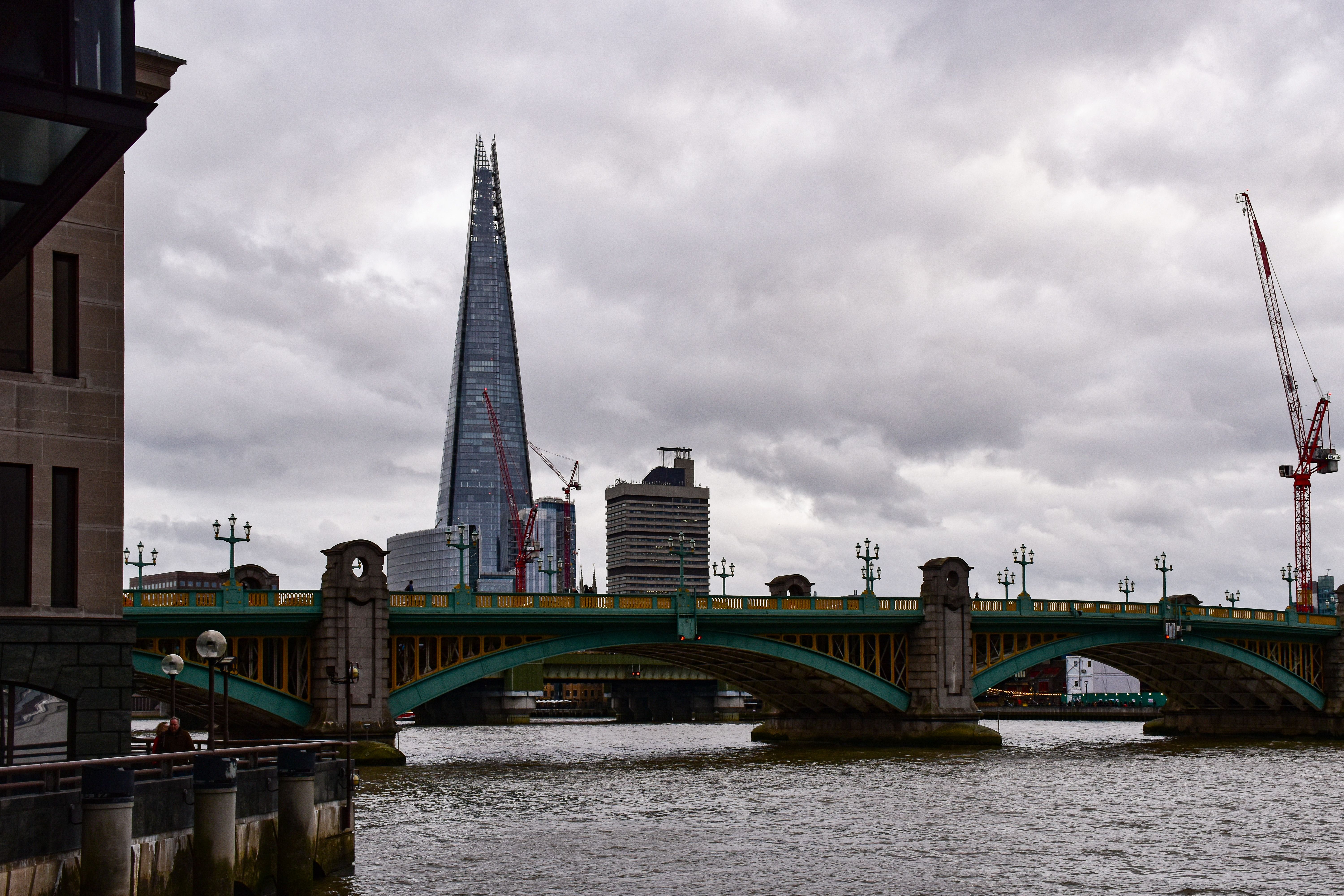 The Shard and Southwark Bridge in Cloudy London Scene · Free Stock Photo