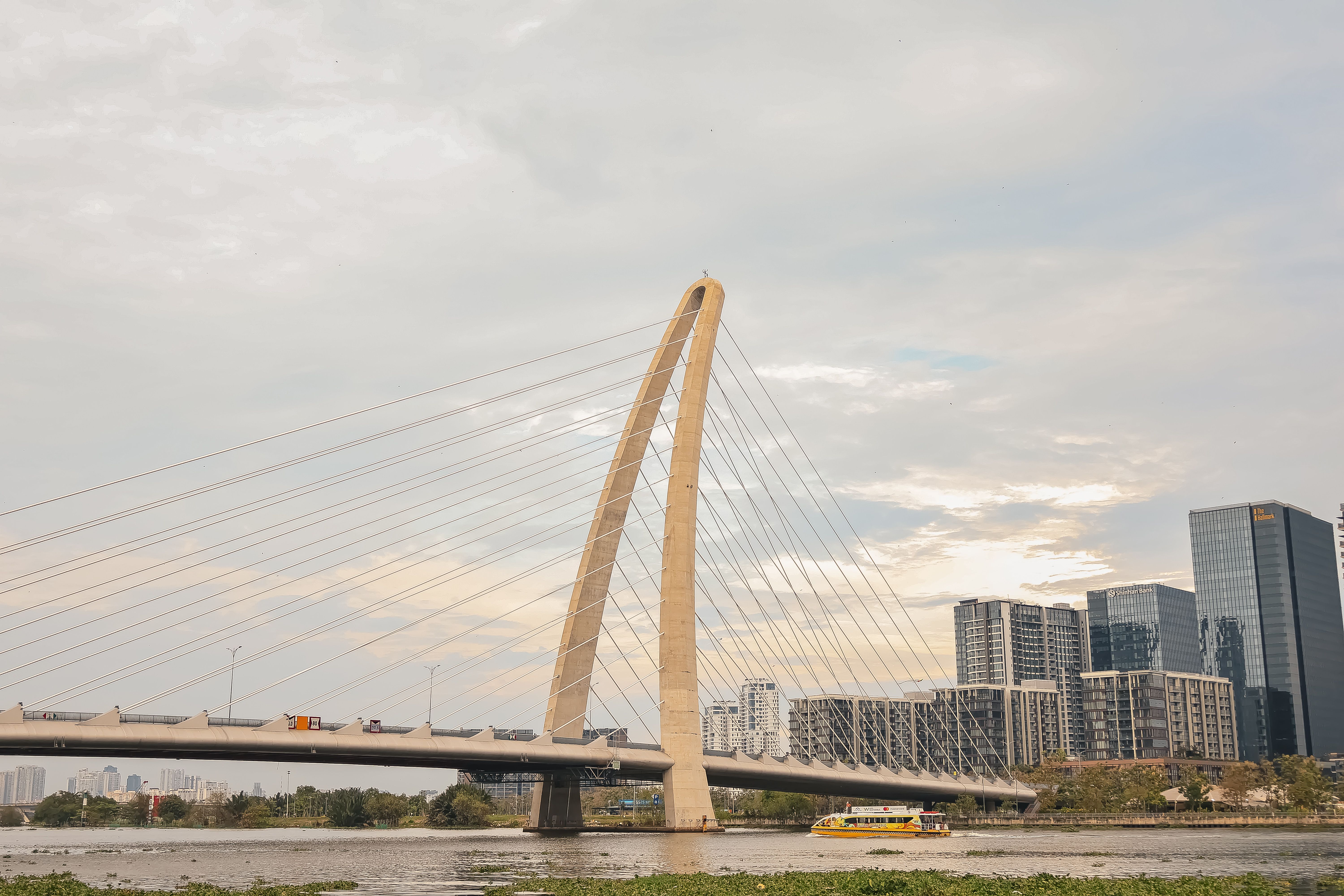 Hcmc+Skyline Photos, Download The BEST Free Hcmc+Skyline Stock Photos ...