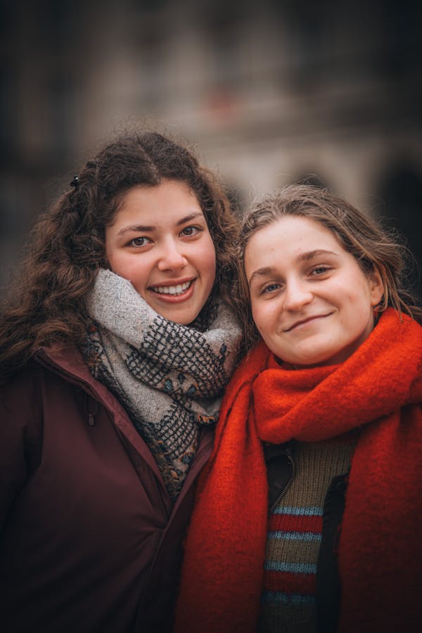 Friends Together Photos, Download The BEST Free Friends Together Stock ...