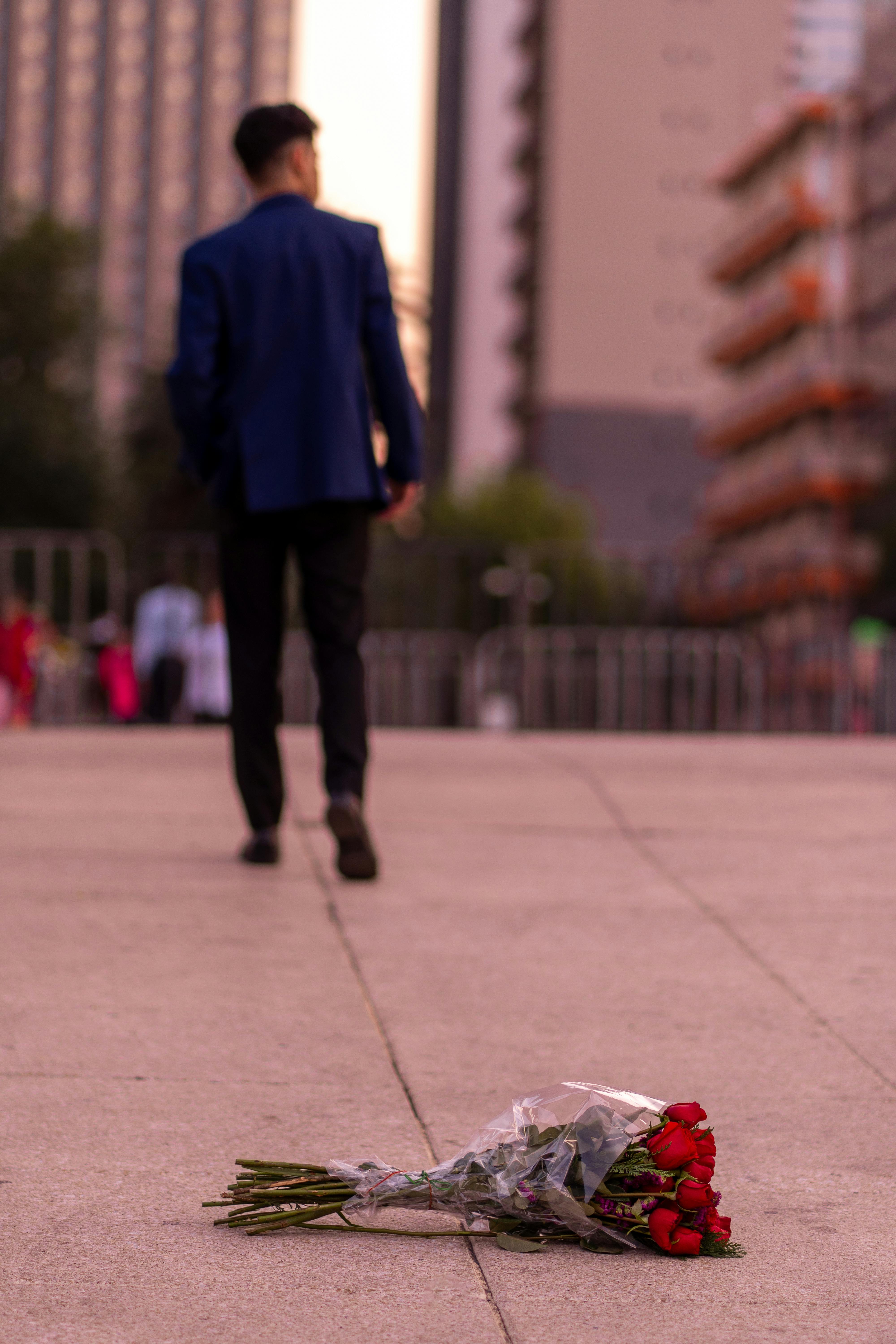 Longing And Heartbreak Man Photos, Download The BEST Free Longing And ...