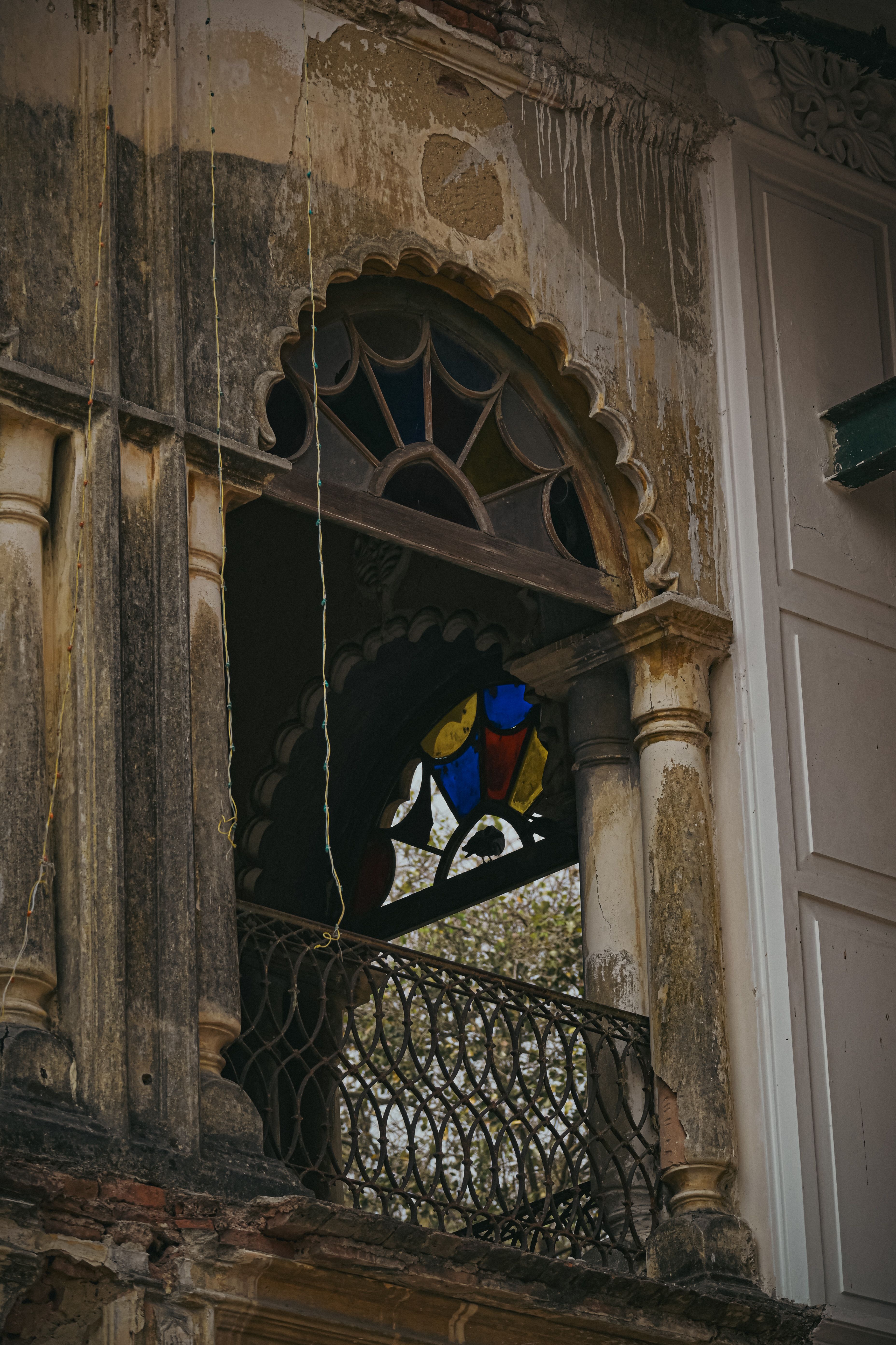 Old Kolkata Architecture with Stained Glass Window · Free Stock Photo