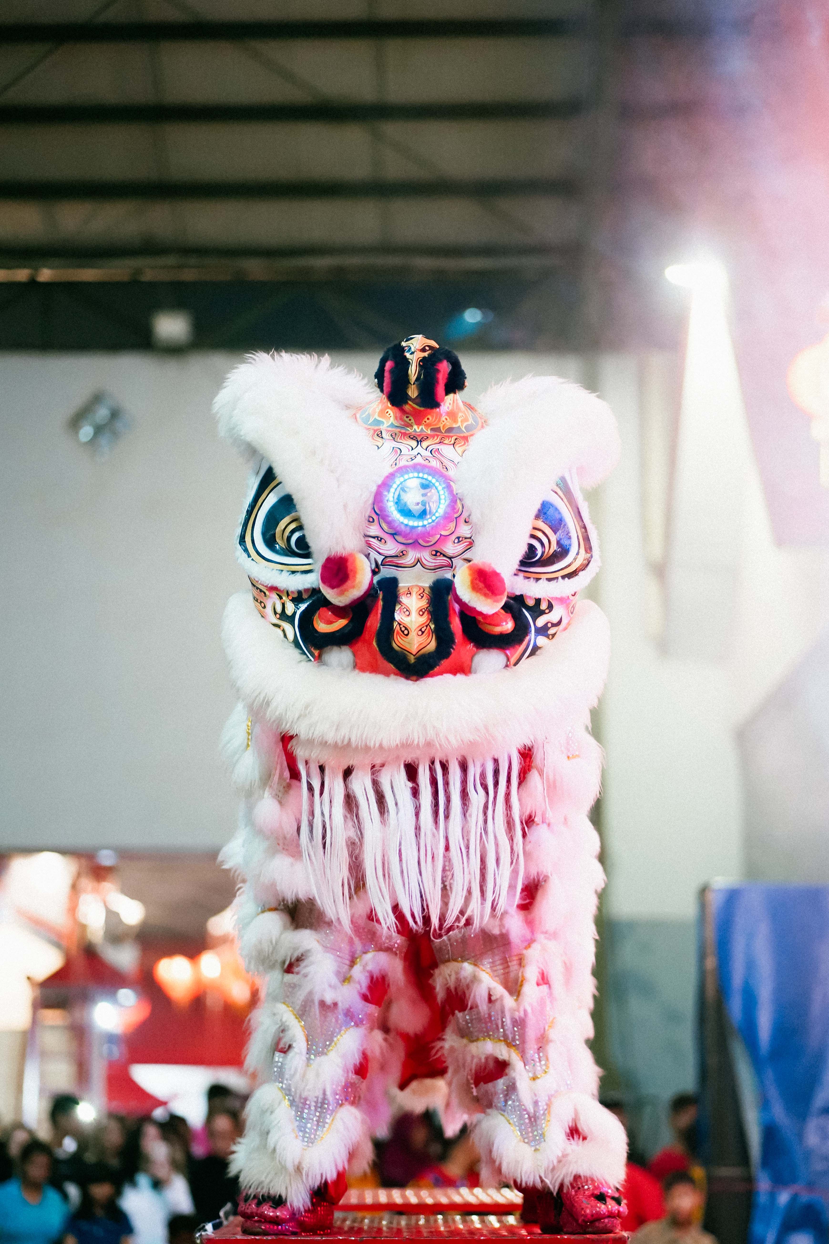 Vibrant Lion Dance Performance at Lunar Festival · Free Stock Photo