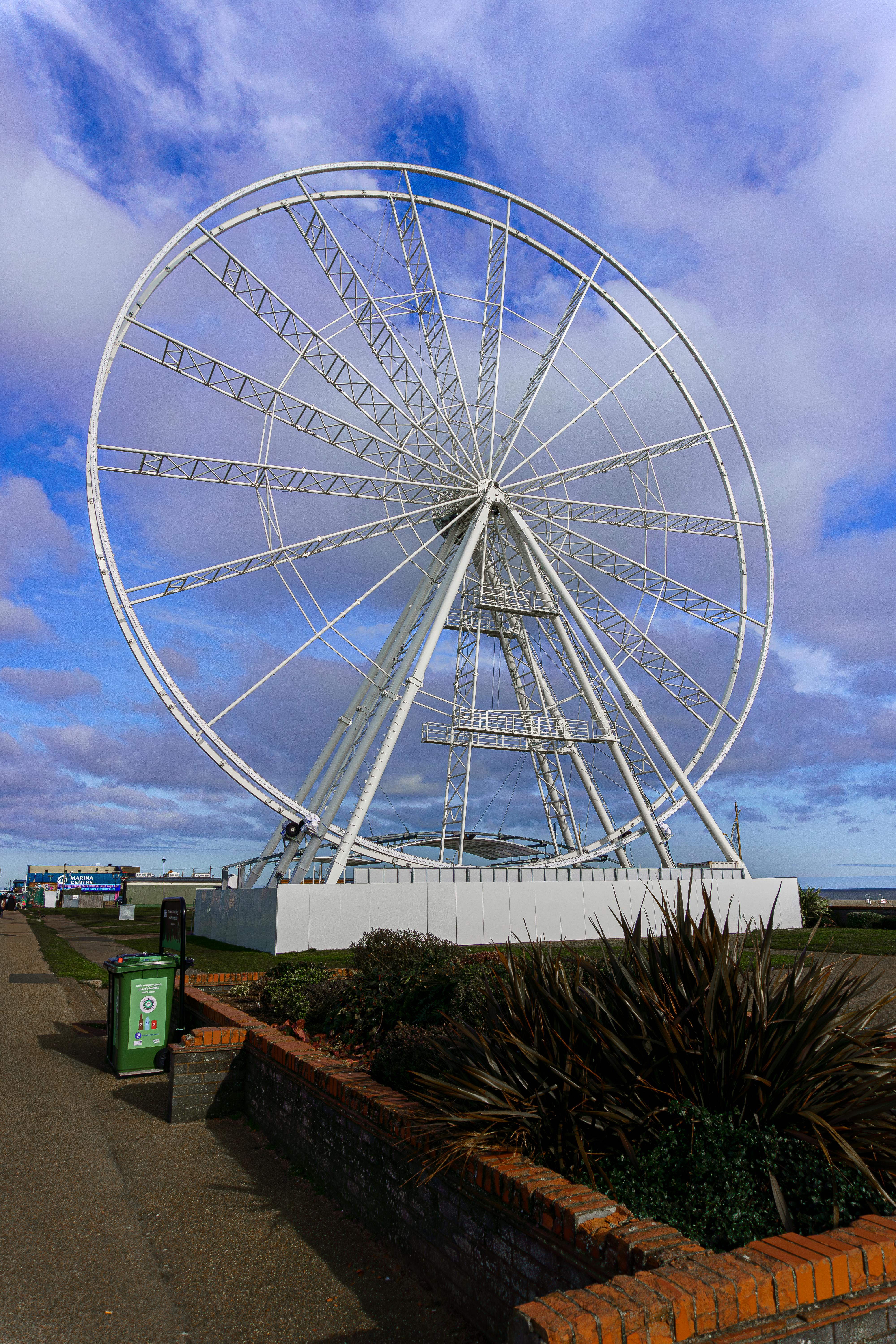 Iconic Ferris Wheel in Great Yarmouth, UK · Free Stock Photo