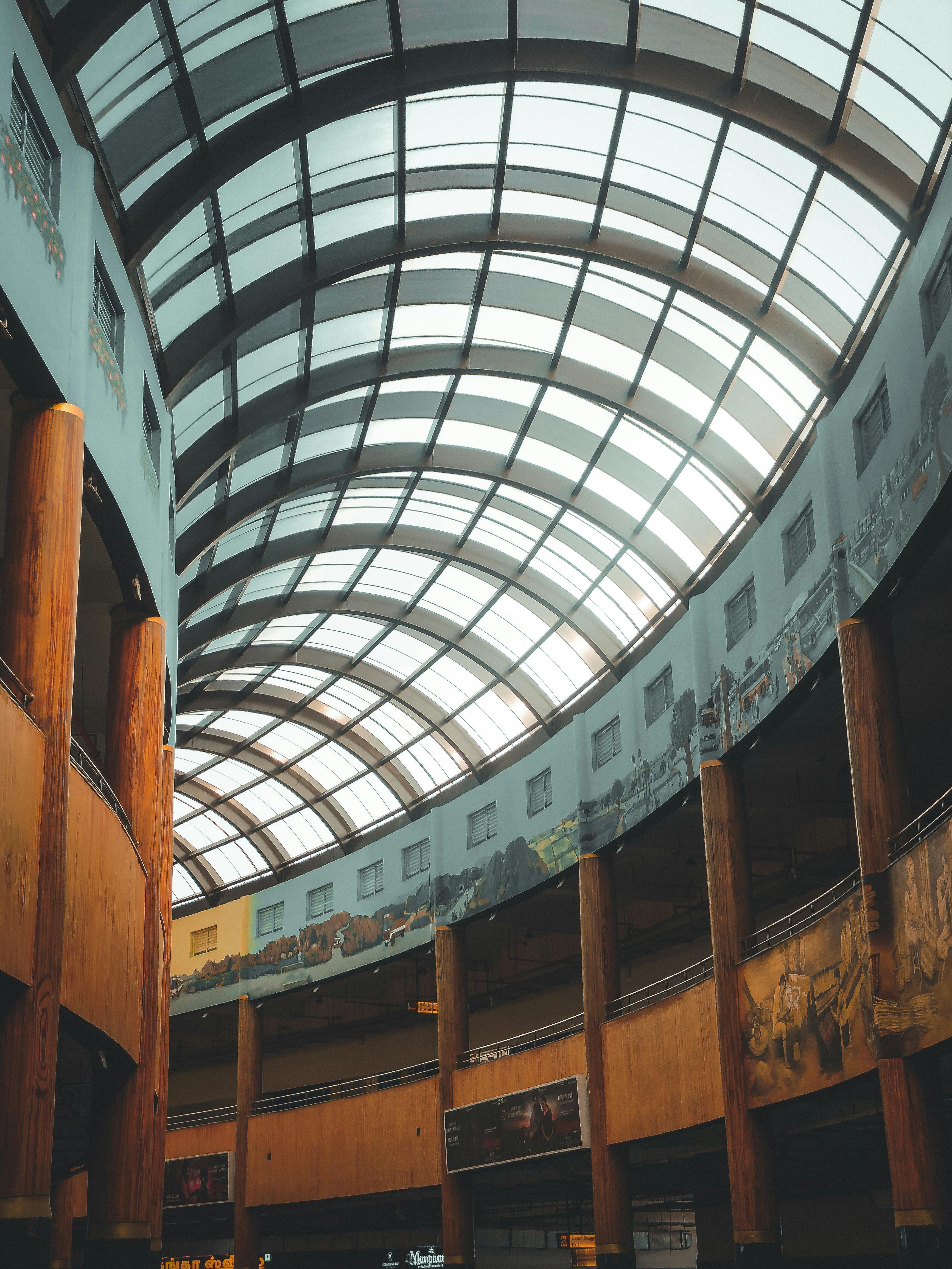 Modern Architectural Design in Urban Space · Free Stock Photo