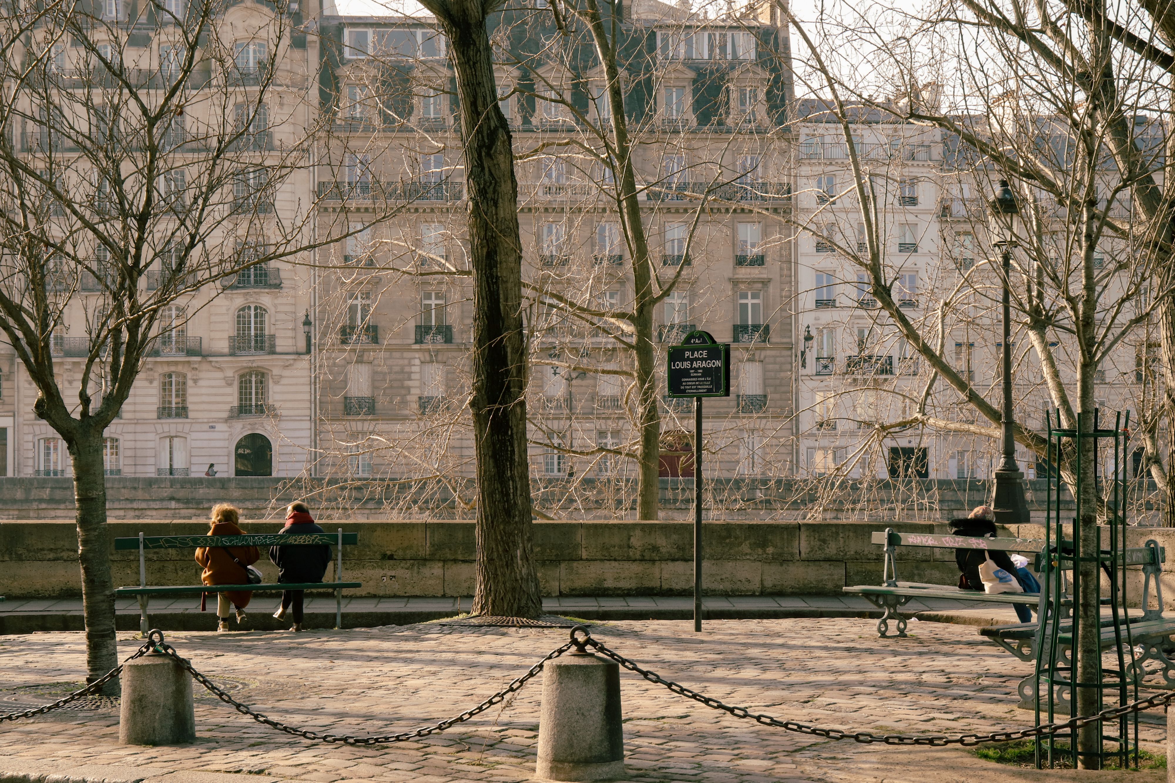 Peaceful Park Scene in Paris by Historic Buildings · Free Stock Photo
