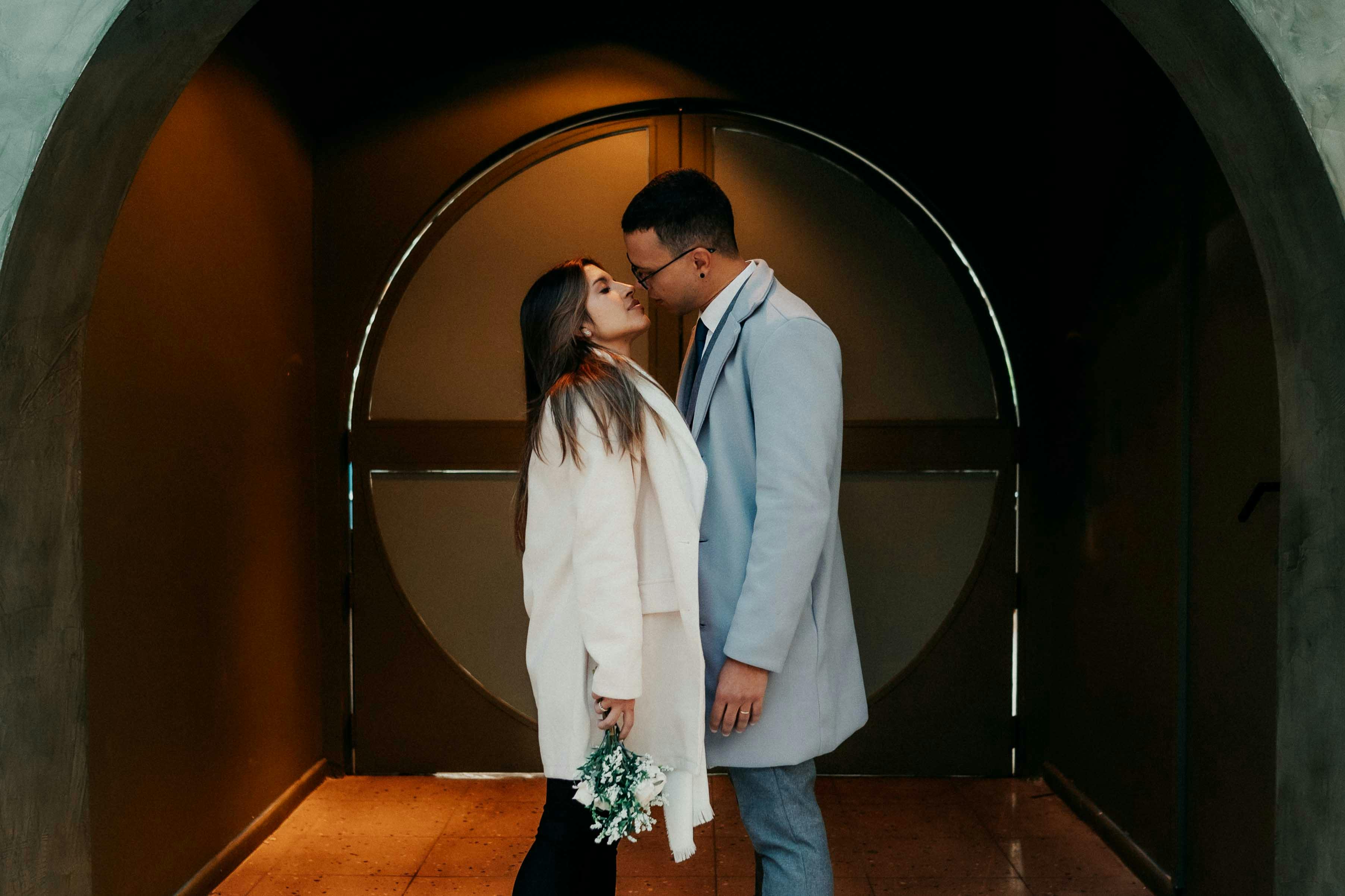 Couple Smooch Photos, Download The BEST Free Couple Smooch Stock Photos ...