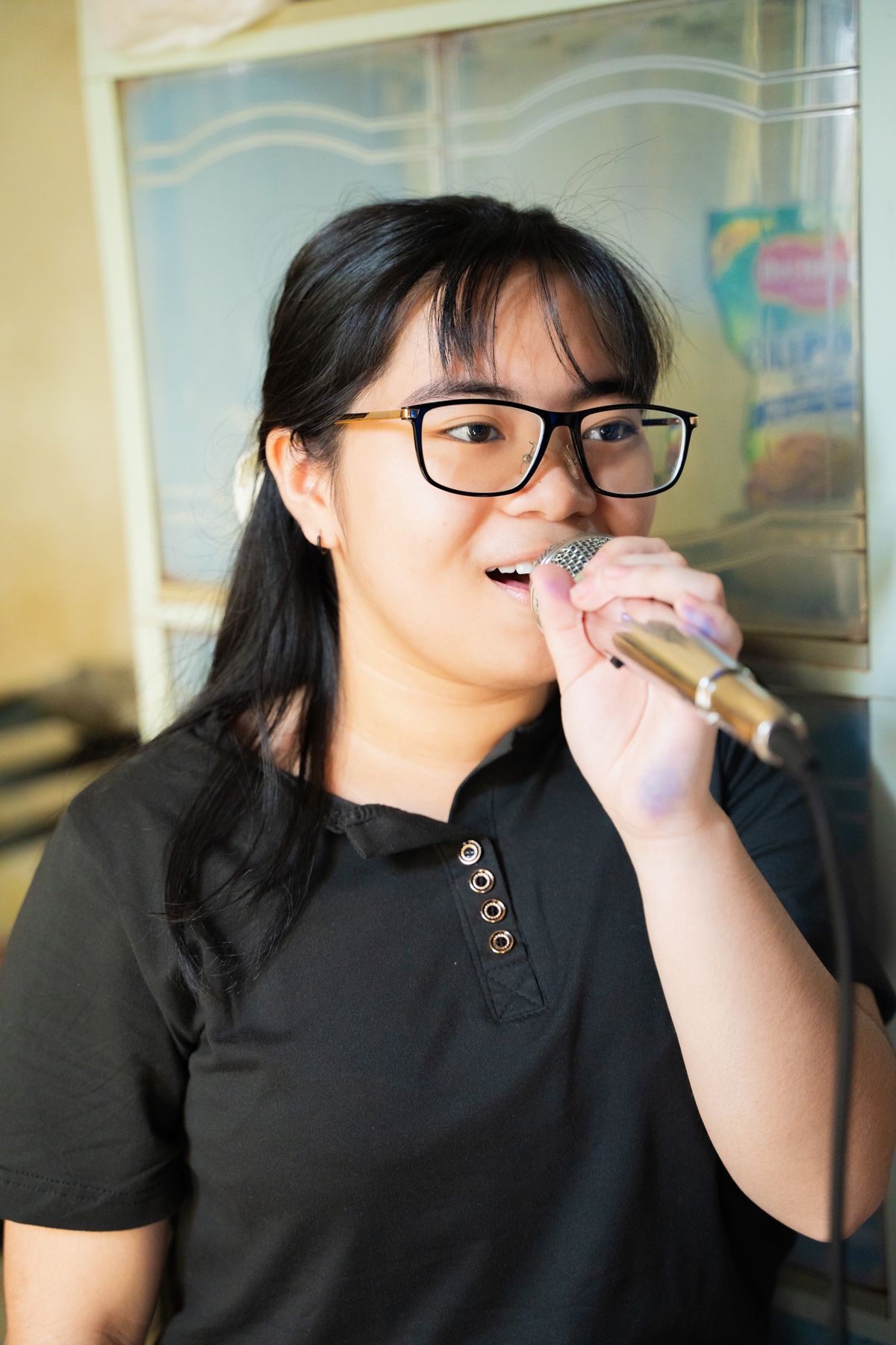 Filipino Sing Lupang Hinirang Photos, Download The BEST Free Filipino ...