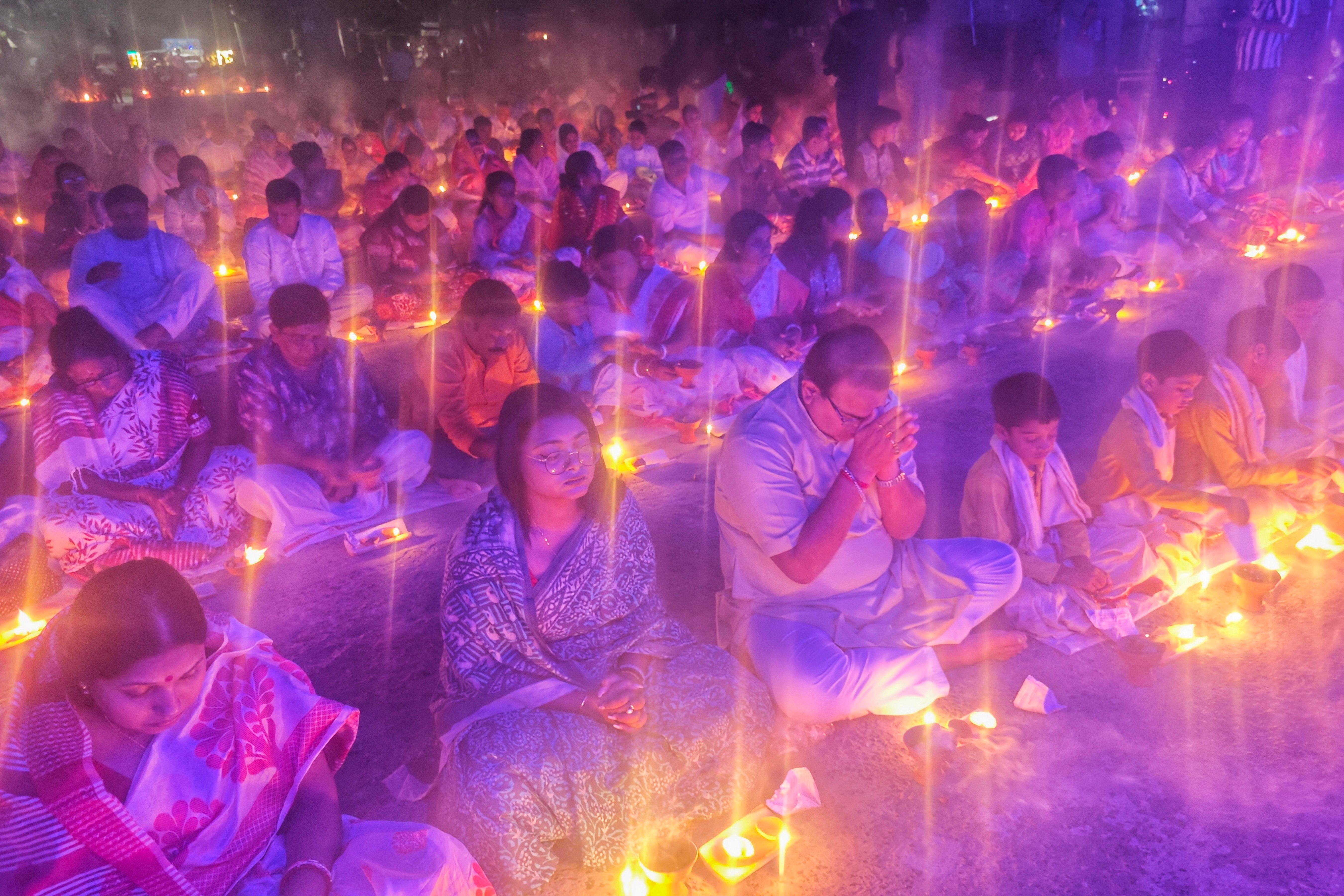 Diwali Worship Photos, Download The BEST Free Diwali Worship Stock ...