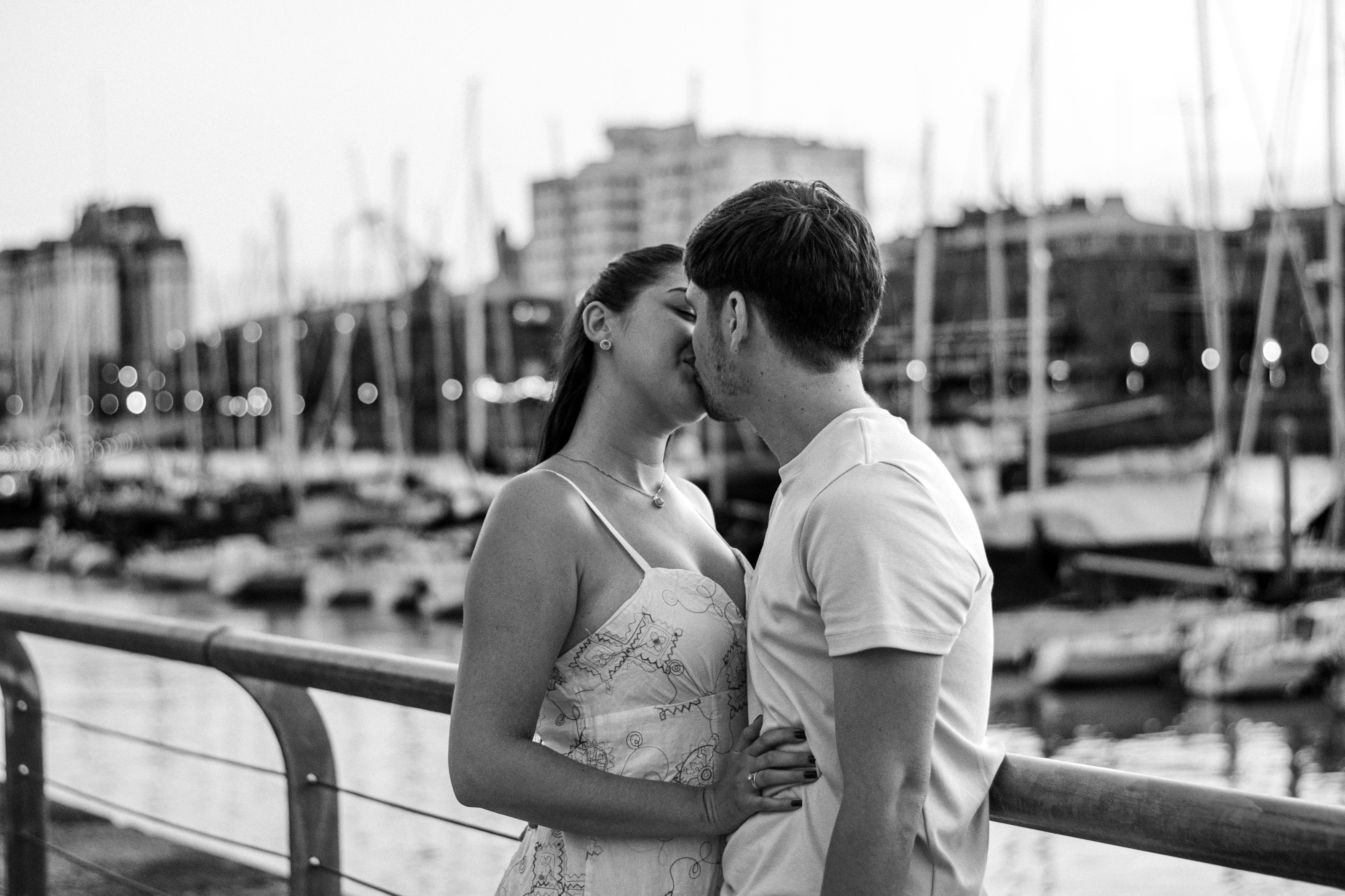Lovers Kissing Photos, Download The BEST Free Lovers Kissing Stock ...
