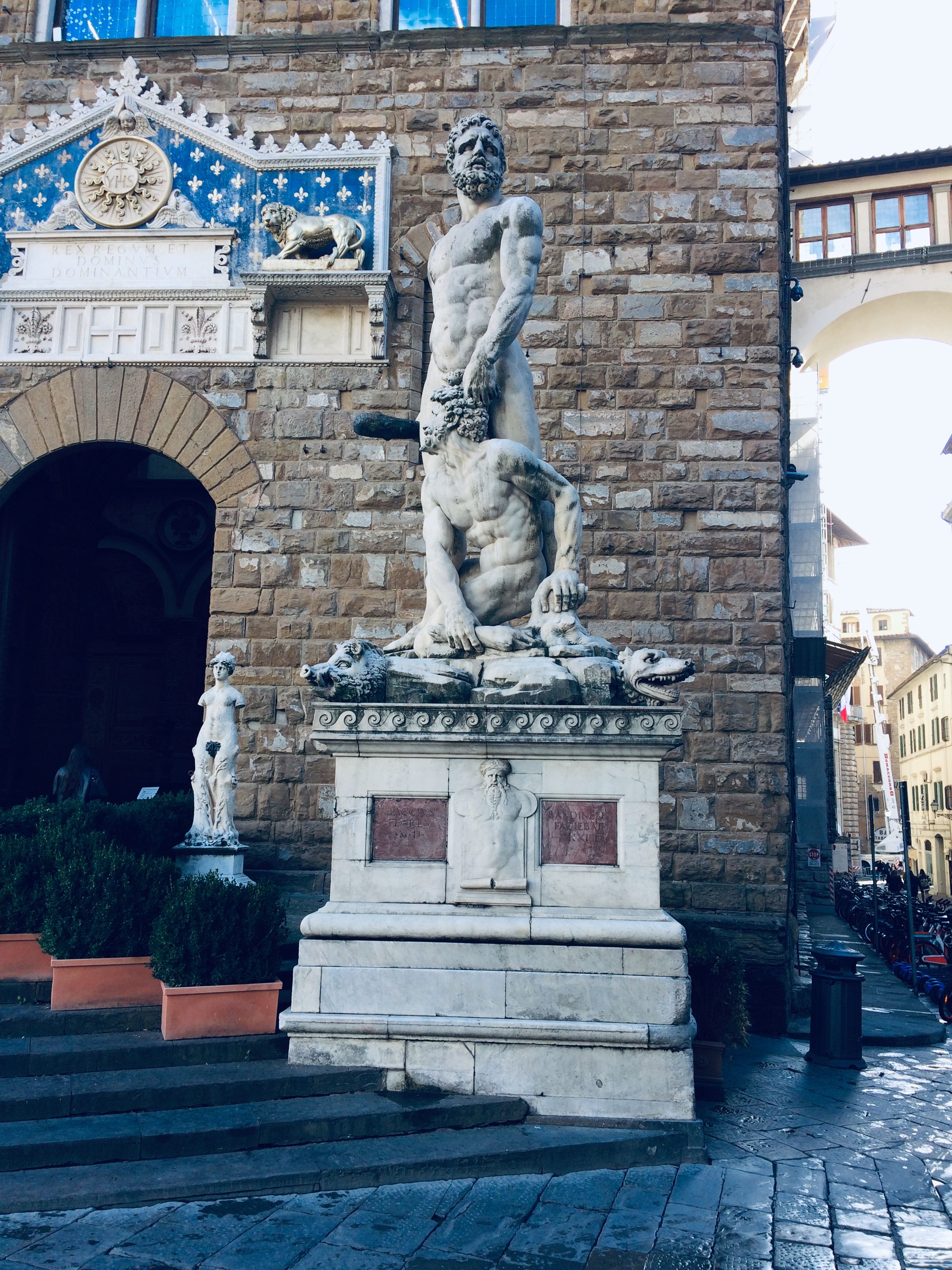 Hercules and Cacus Statue at Palazzo Vecchio · Free Stock Photo