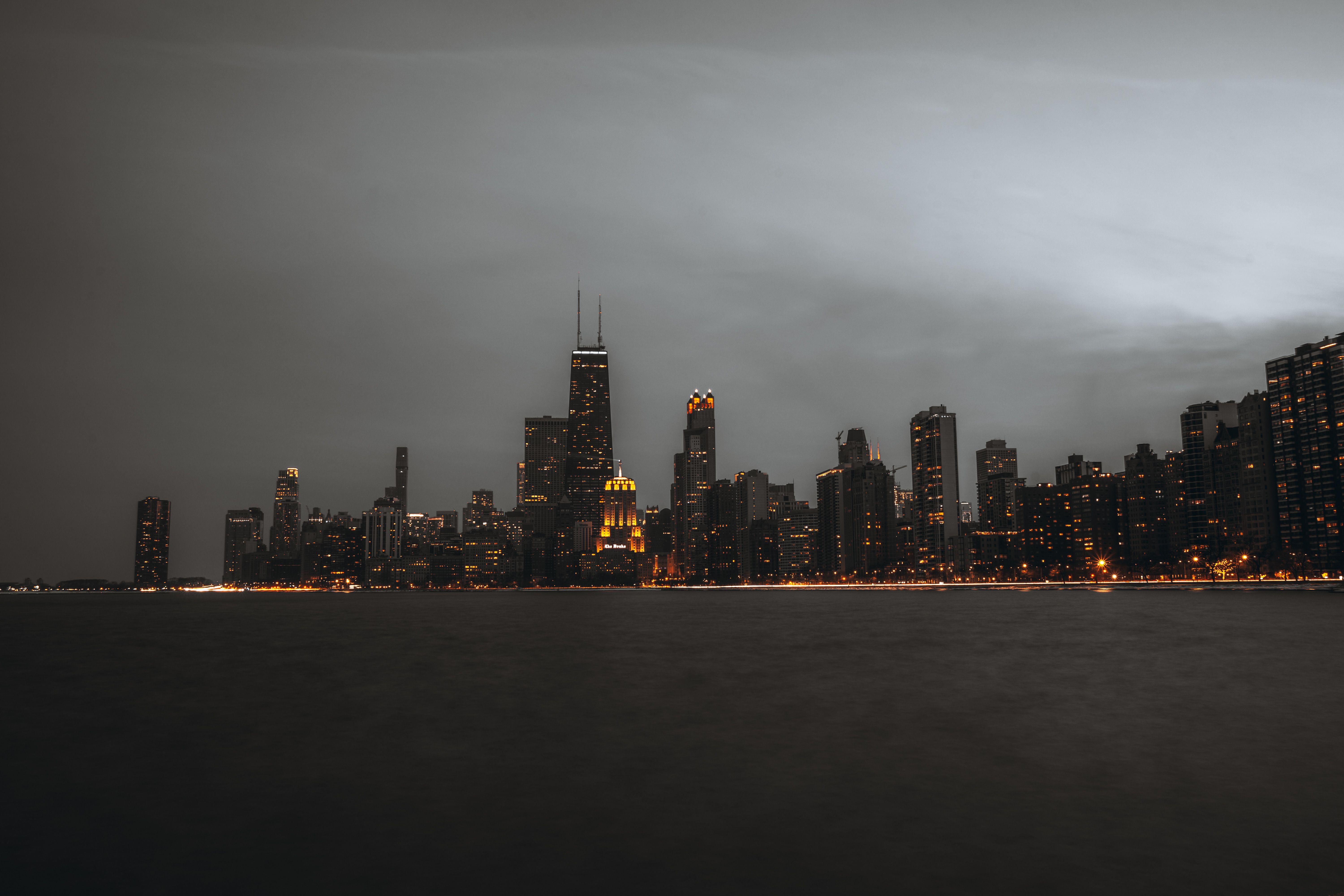 Chicago Skyline at Dusk Over Lake Michigan · Free Stock Photo
