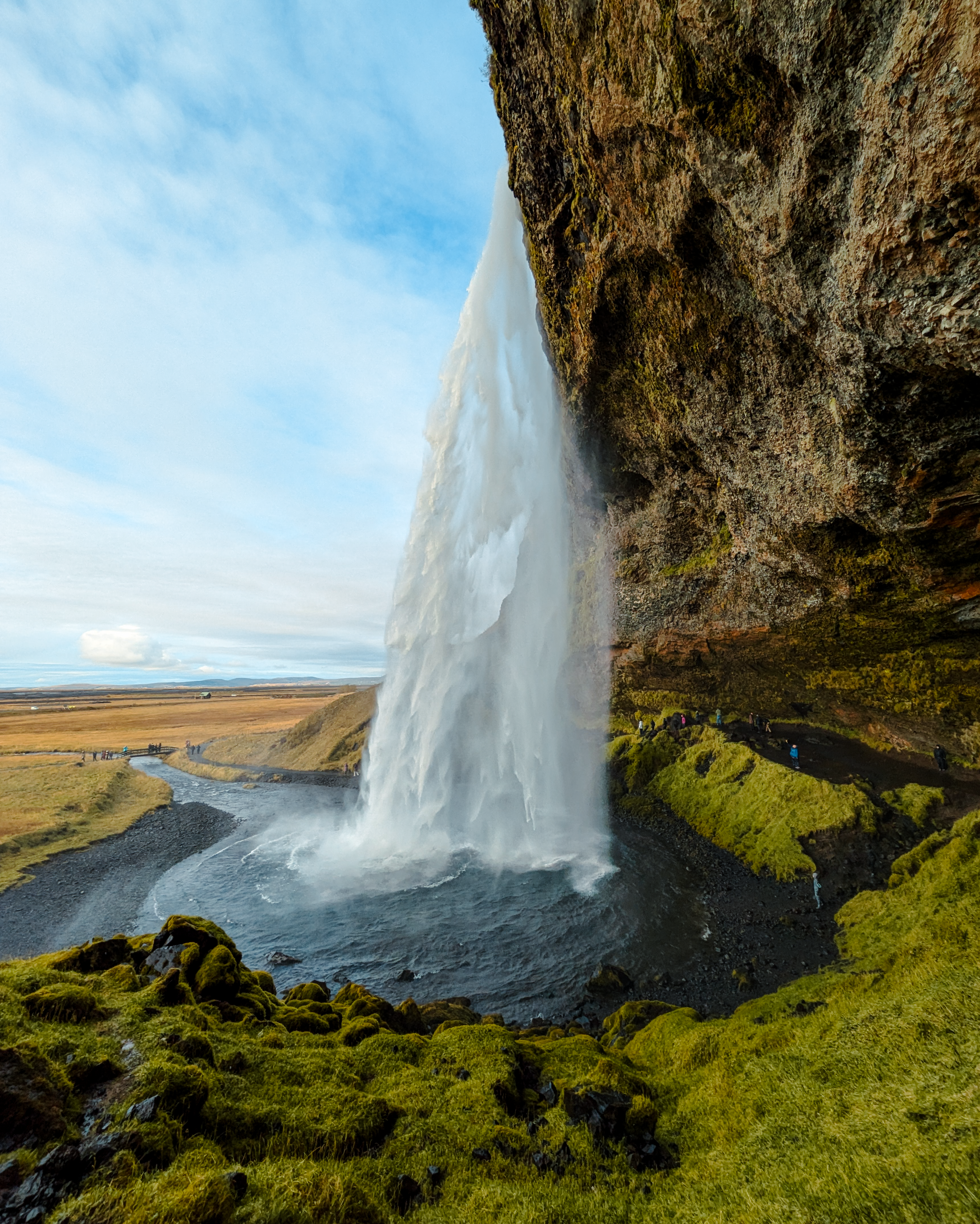 Stunning Icelandic Waterfall in Spring Landscape · Free Stock Photo