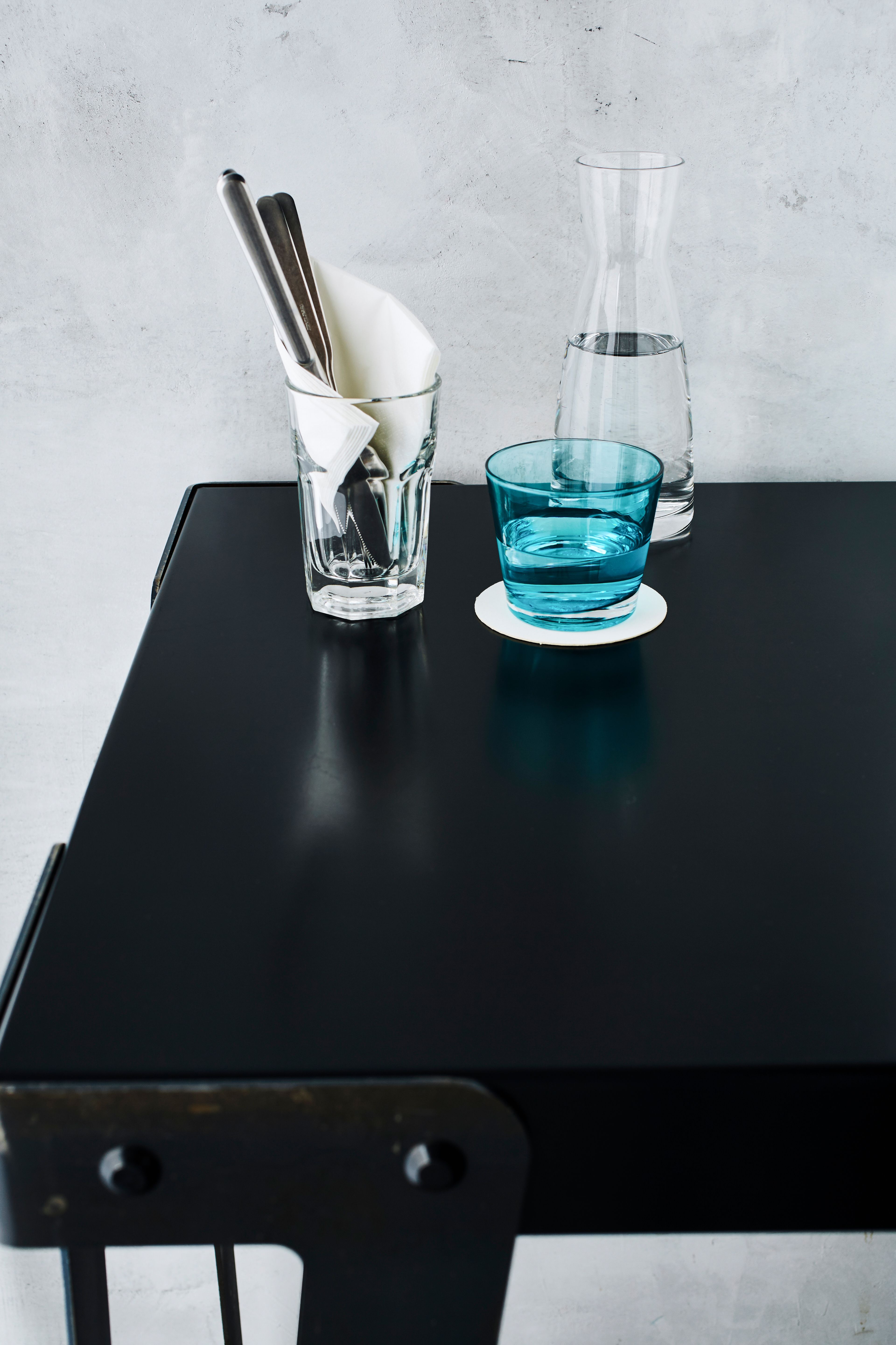 Modern Table Setting with Blue Glass · Free Stock Photo