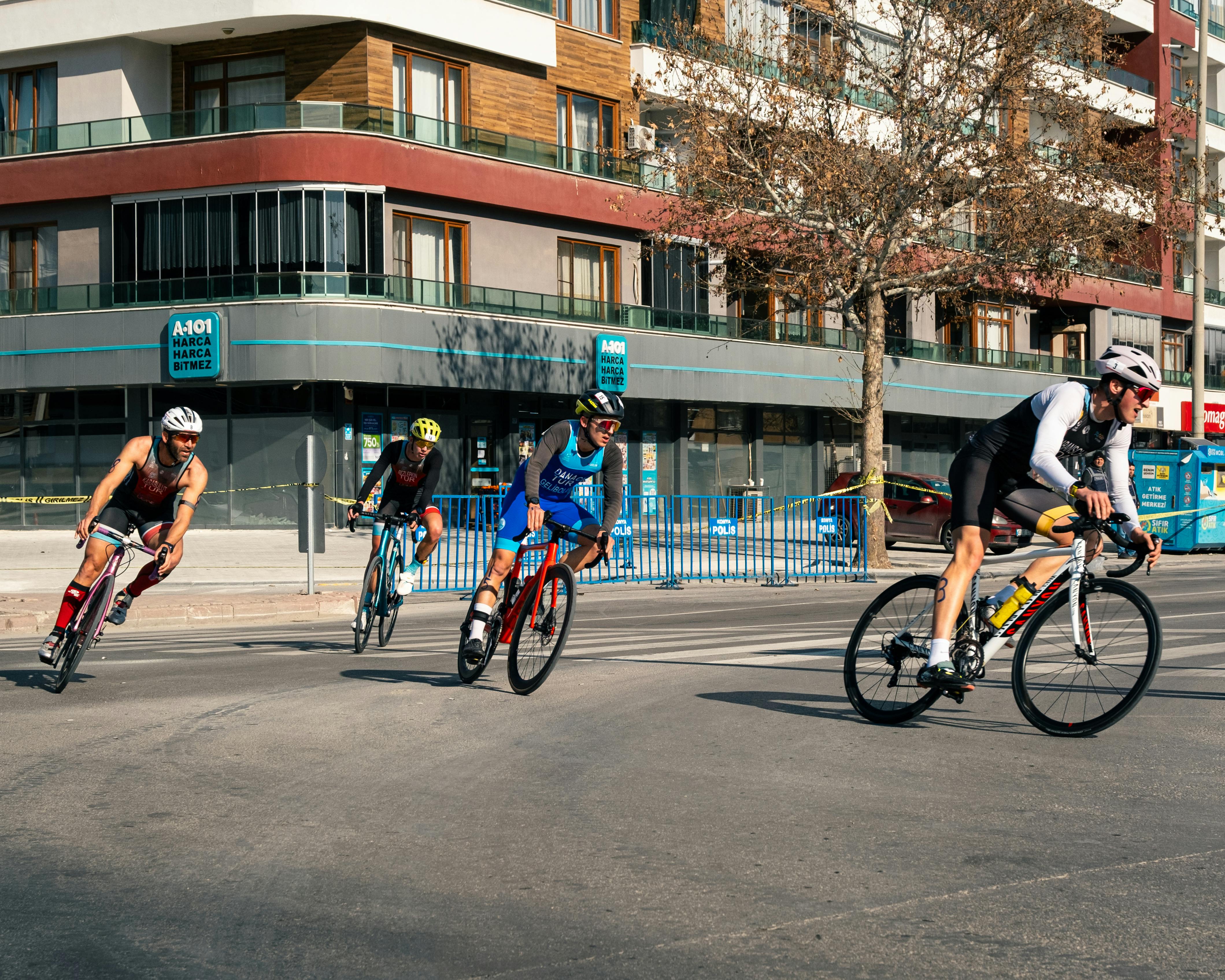 Cyclists Racing in Konya City Streets · Free Stock Photo