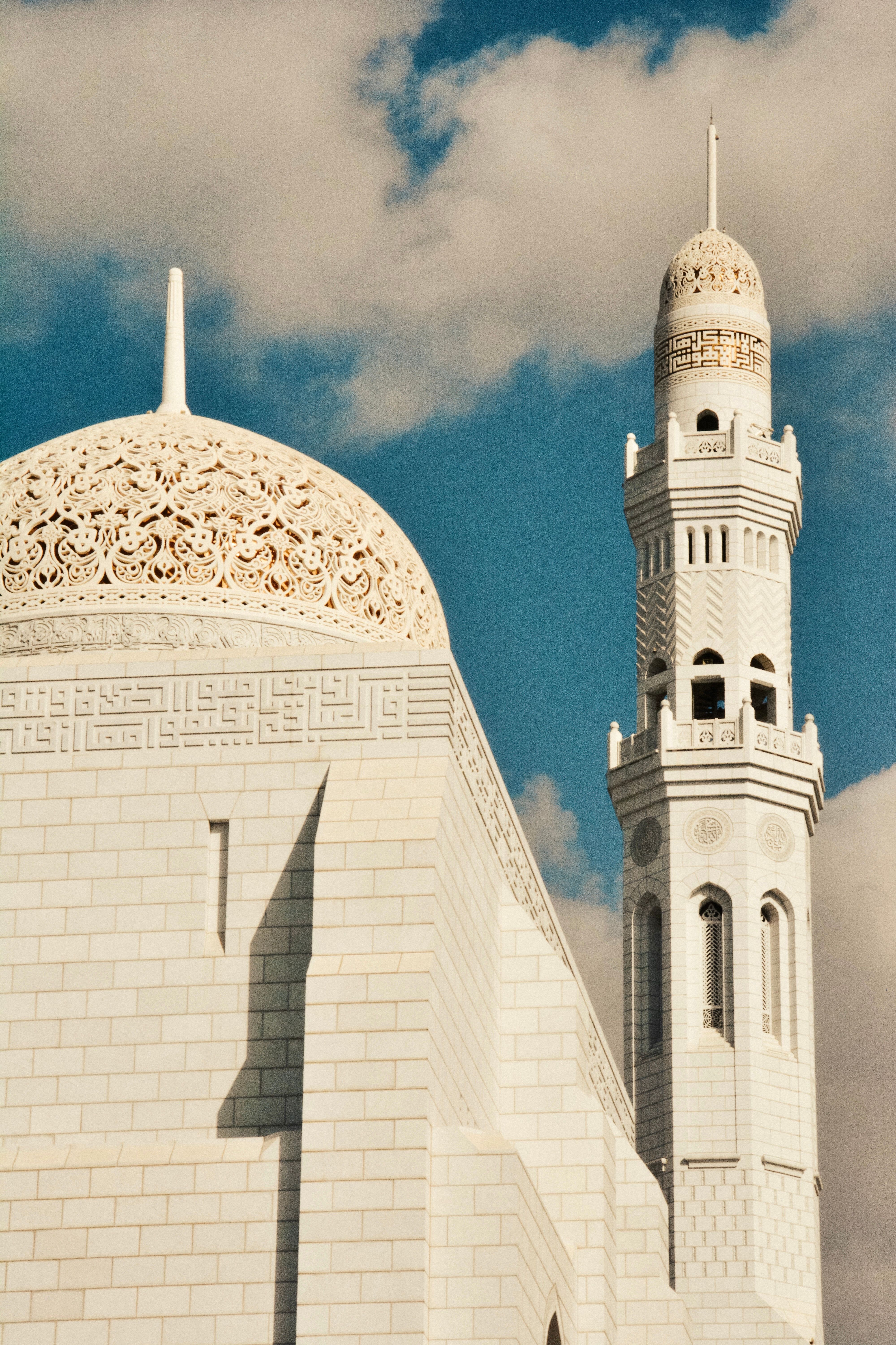 Beautiful Islamic Architecture in Muscat, Oman · Free Stock Photo