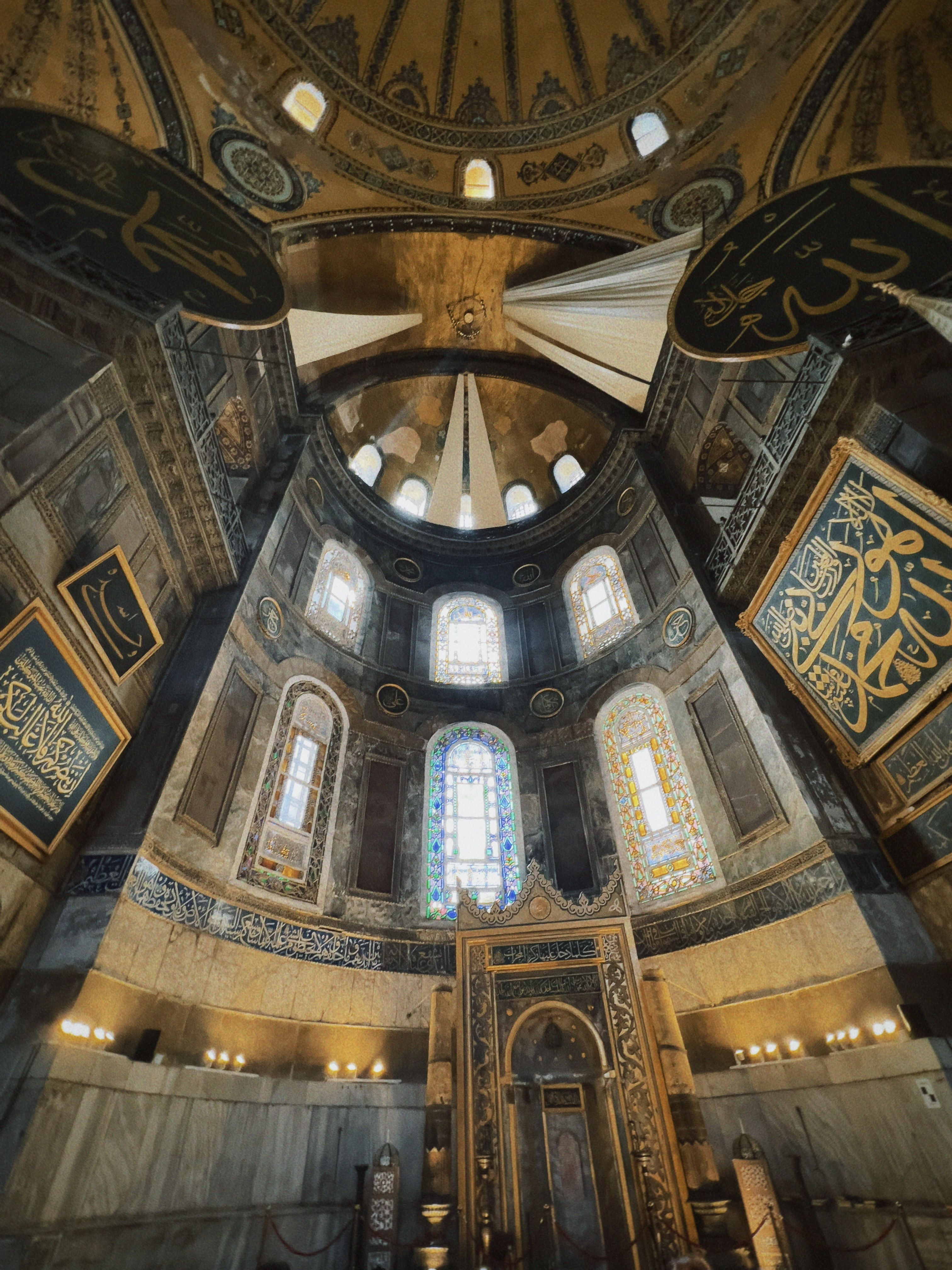 Interior of Historic Byzantine Church Dome · Free Stock Photo