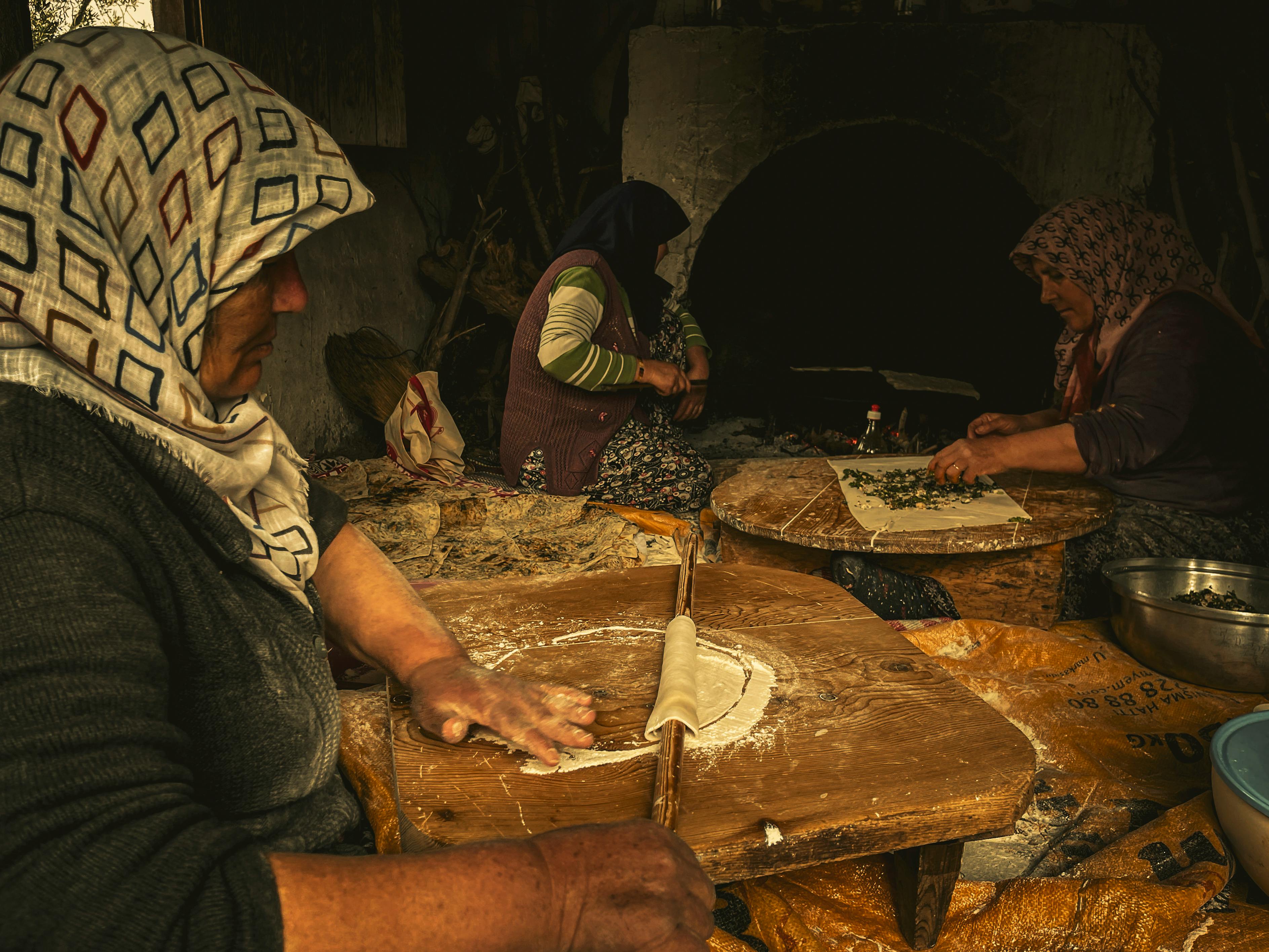 Traditional Bread Making in a Turkish Village · Free Stock Photo