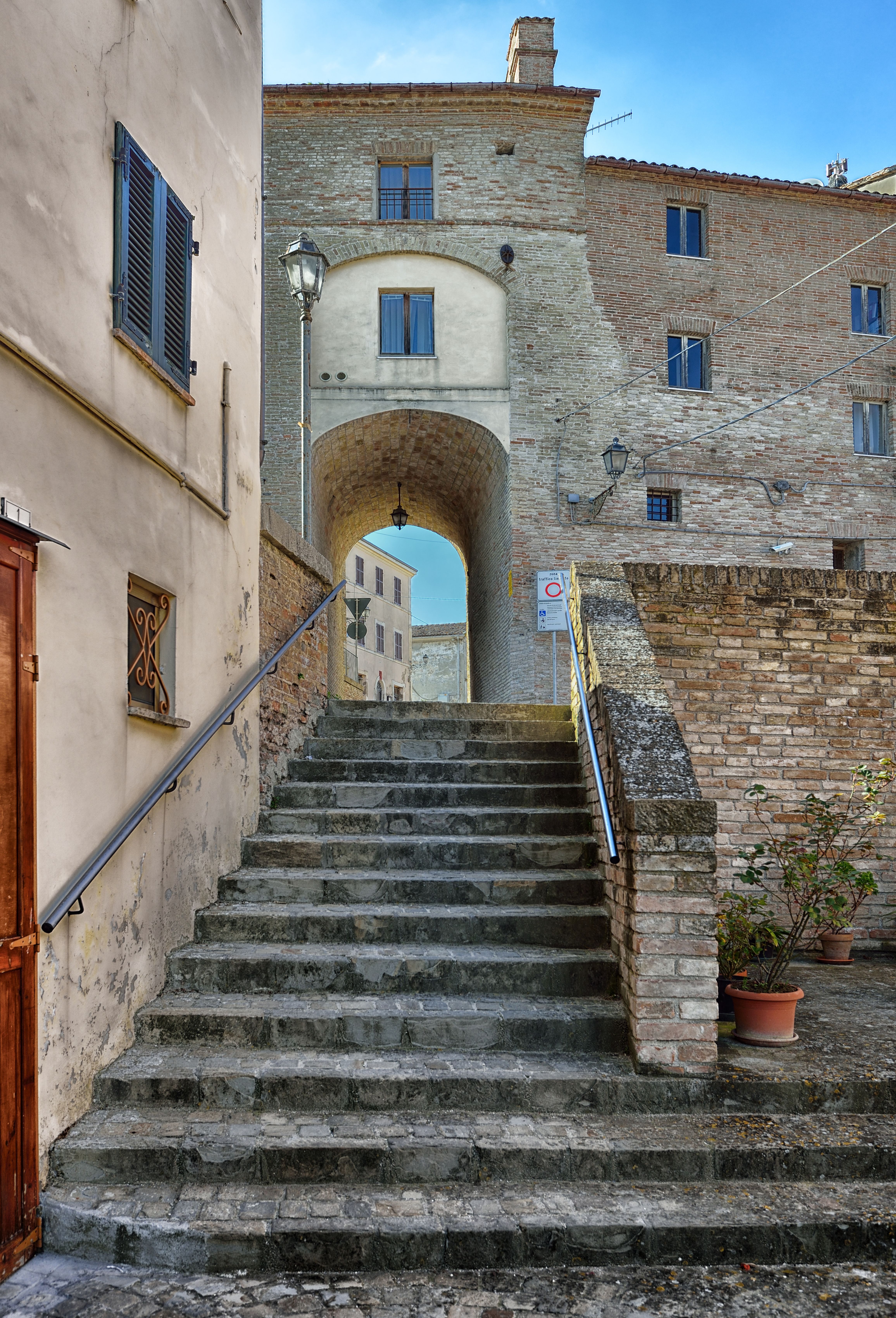 Charming Stone Staircase in Historic Italian Village · Free Stock Photo