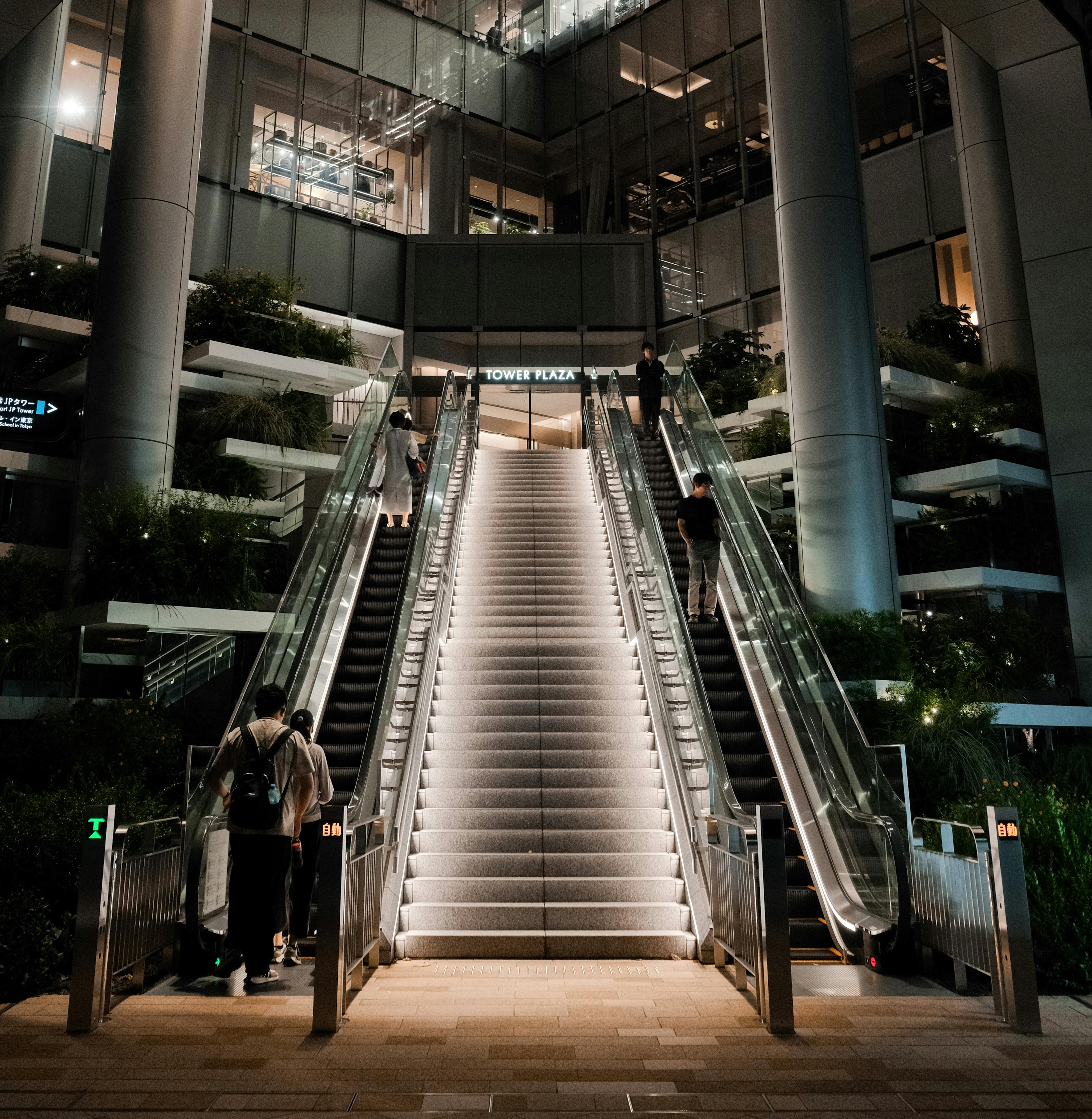 Modern Escalator in Urban High-rise Plaza · Free Stock Photo