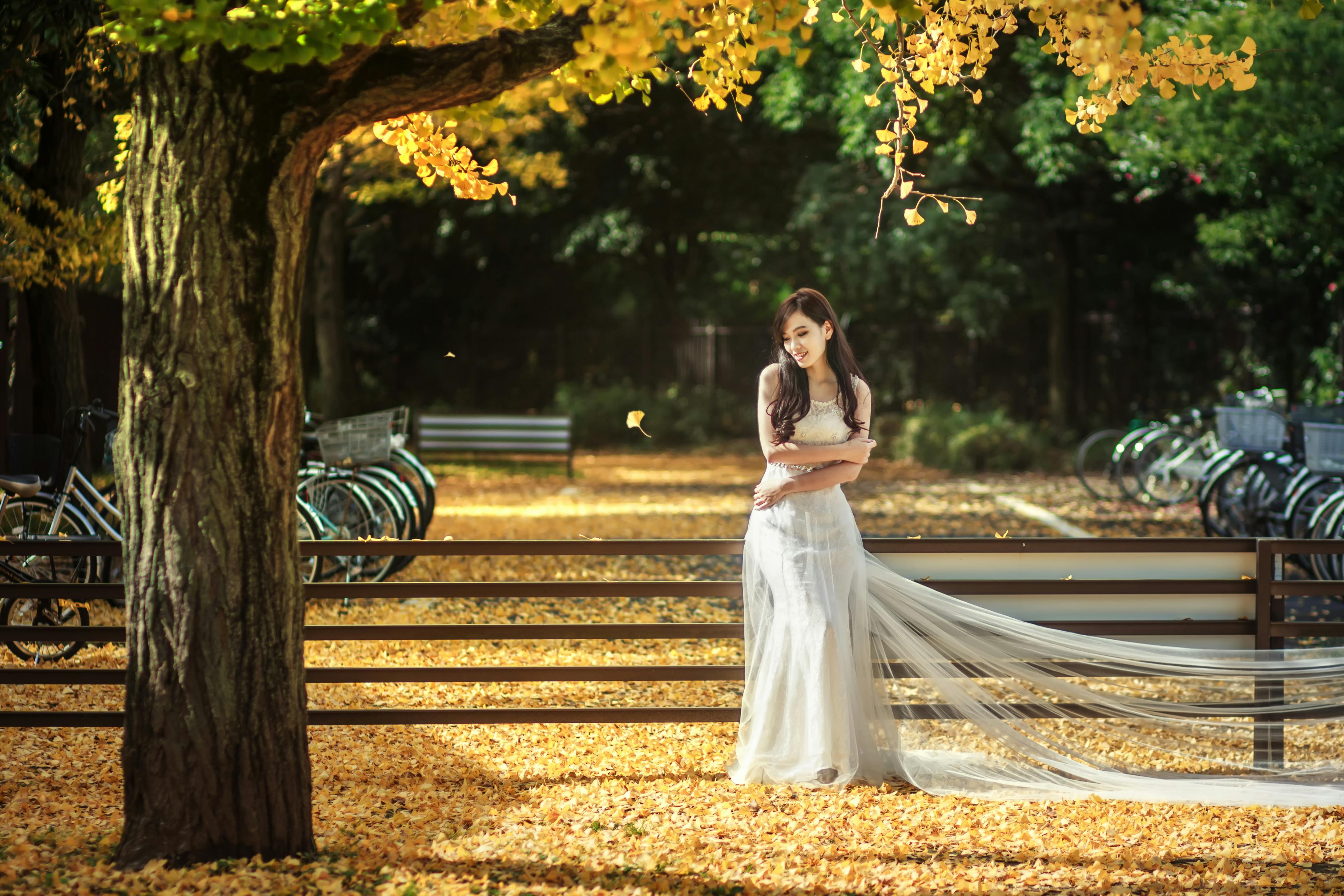 Autumn Bride Photos, Download The BEST Free Autumn Bride Stock Photos ...