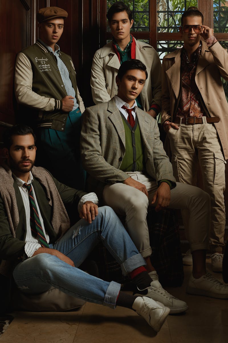 Fashion Group Photos, Download The BEST Free Fashion Group Stock Photos ...