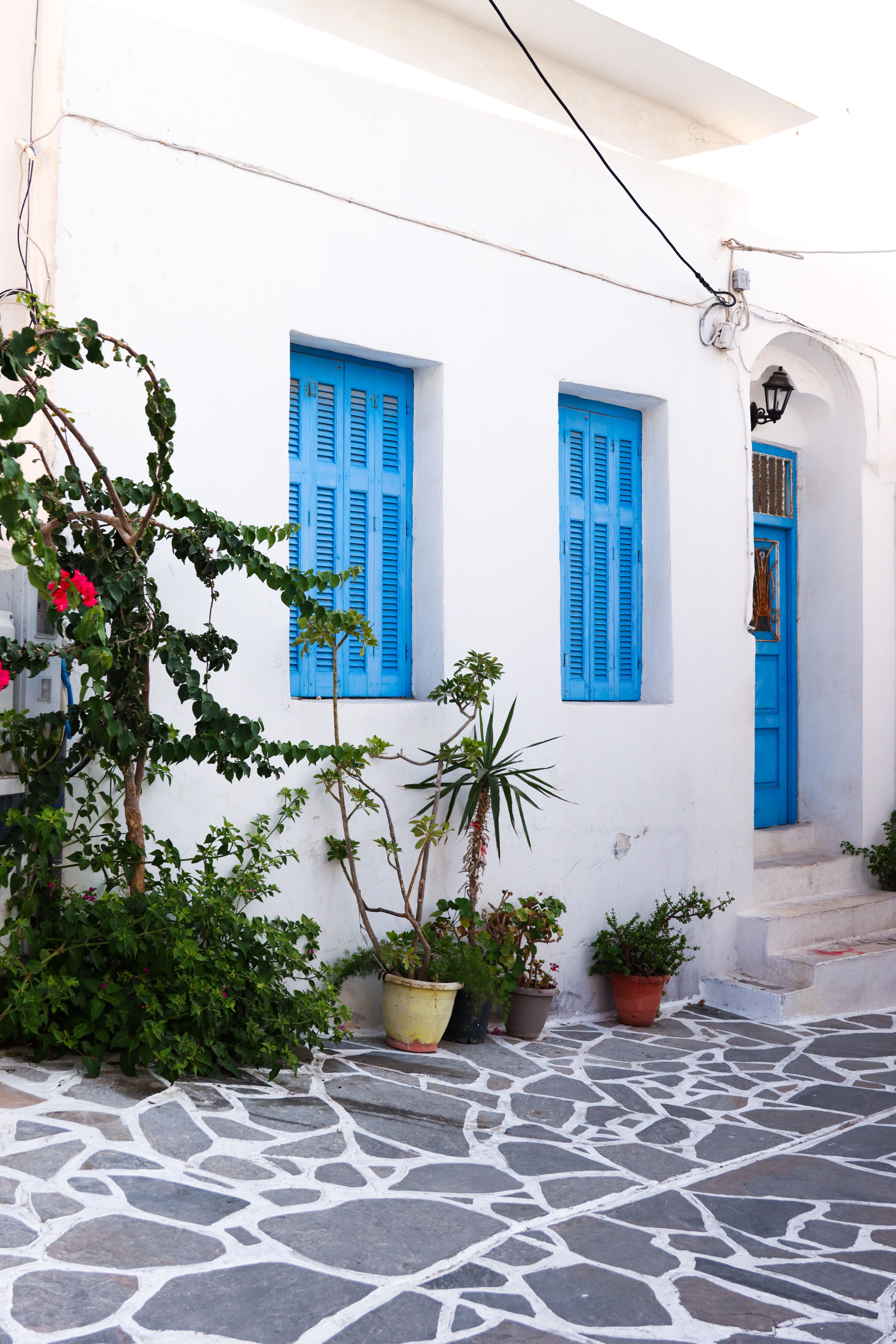 Charming Greek Island Street Scene in Naxos · Free Stock Photo