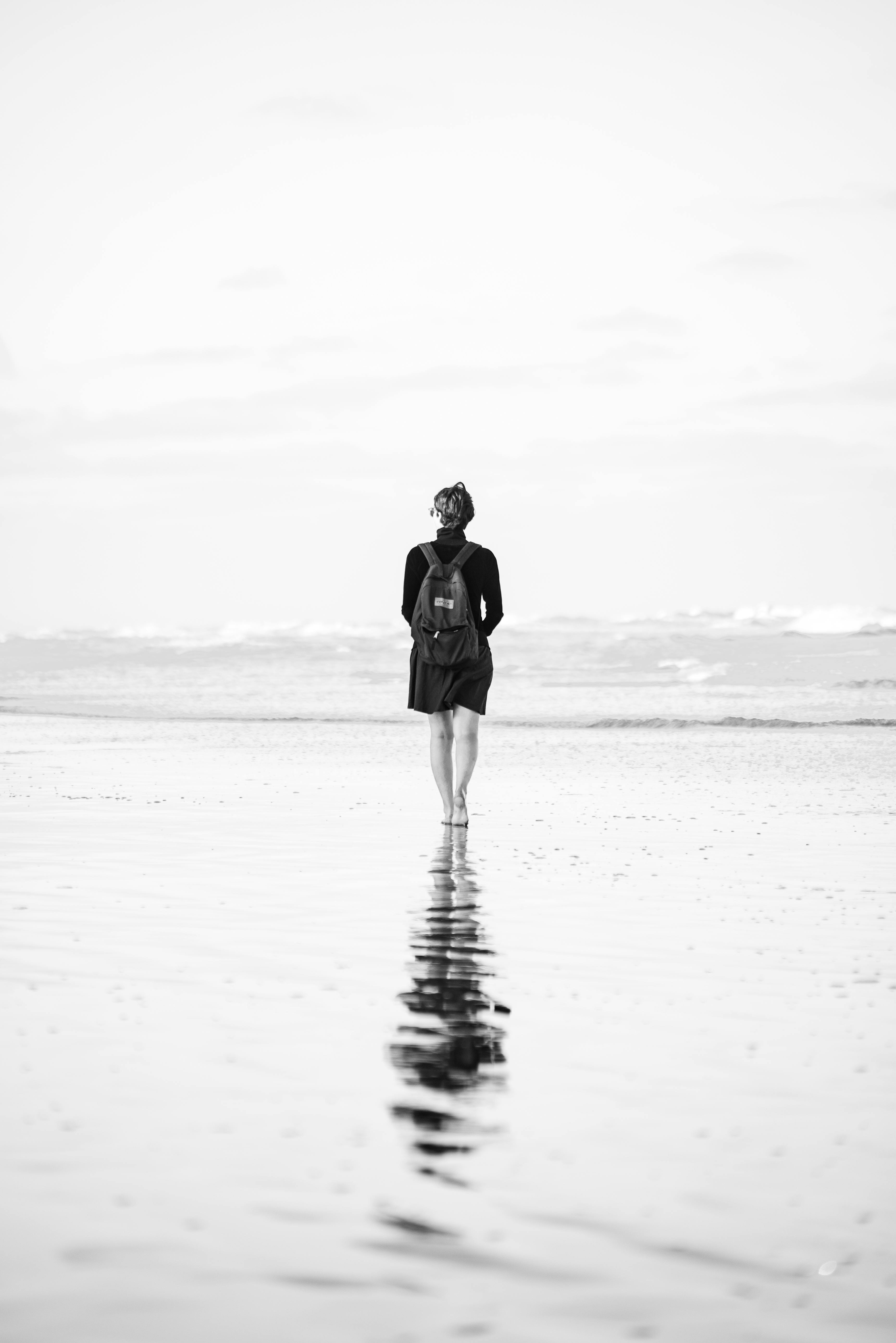 Monochrome Beach Walk in La Lucila del Mar · Free Stock Photo