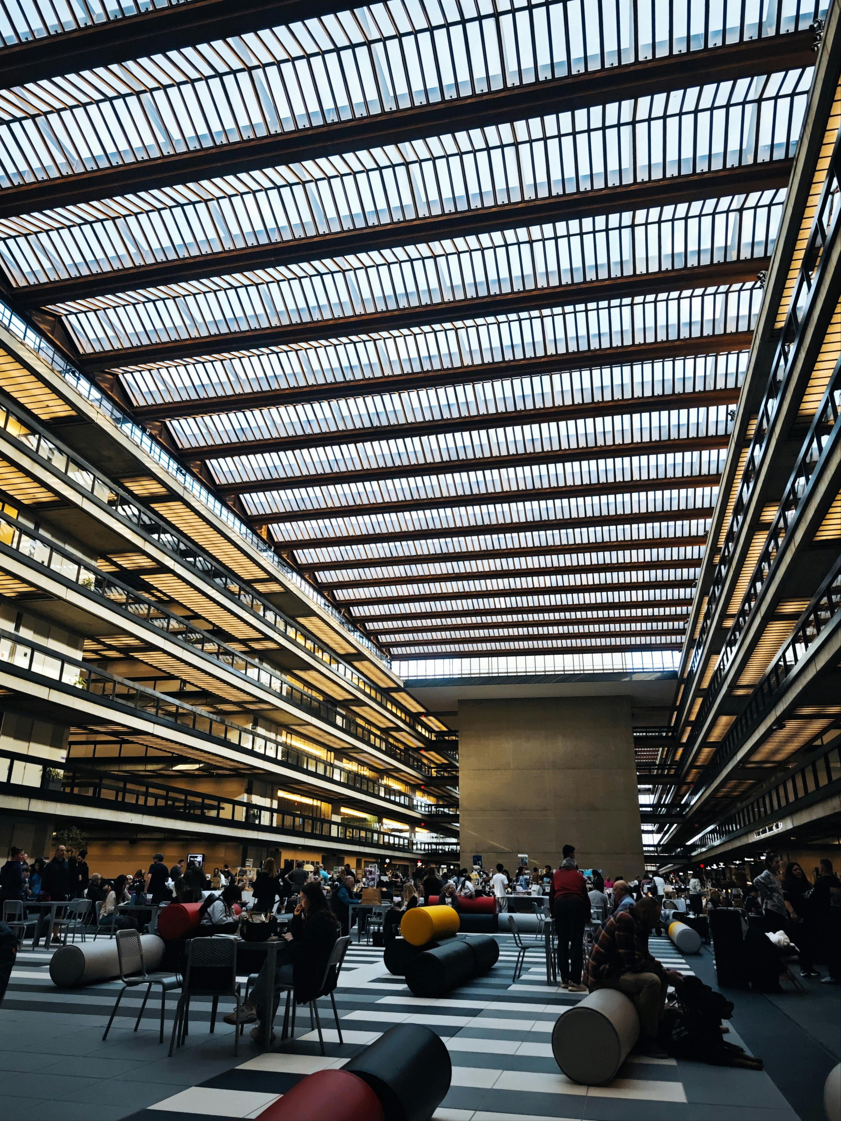 Modern Atrium Architecture in Holmdel, NJ · Free Stock Photo