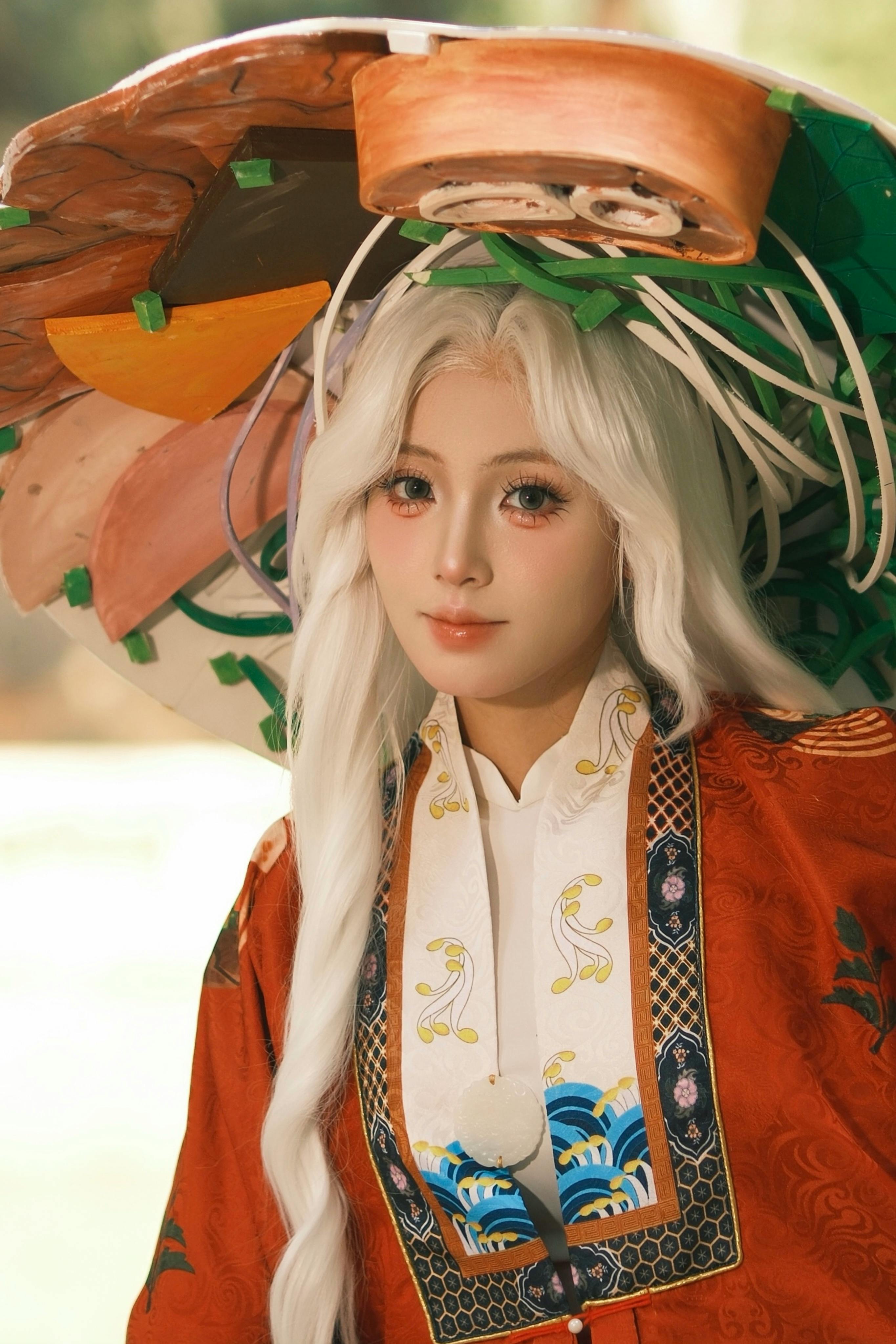 Cosplay Portrait: Intricate Costume and Headpiece · Free Stock Photo