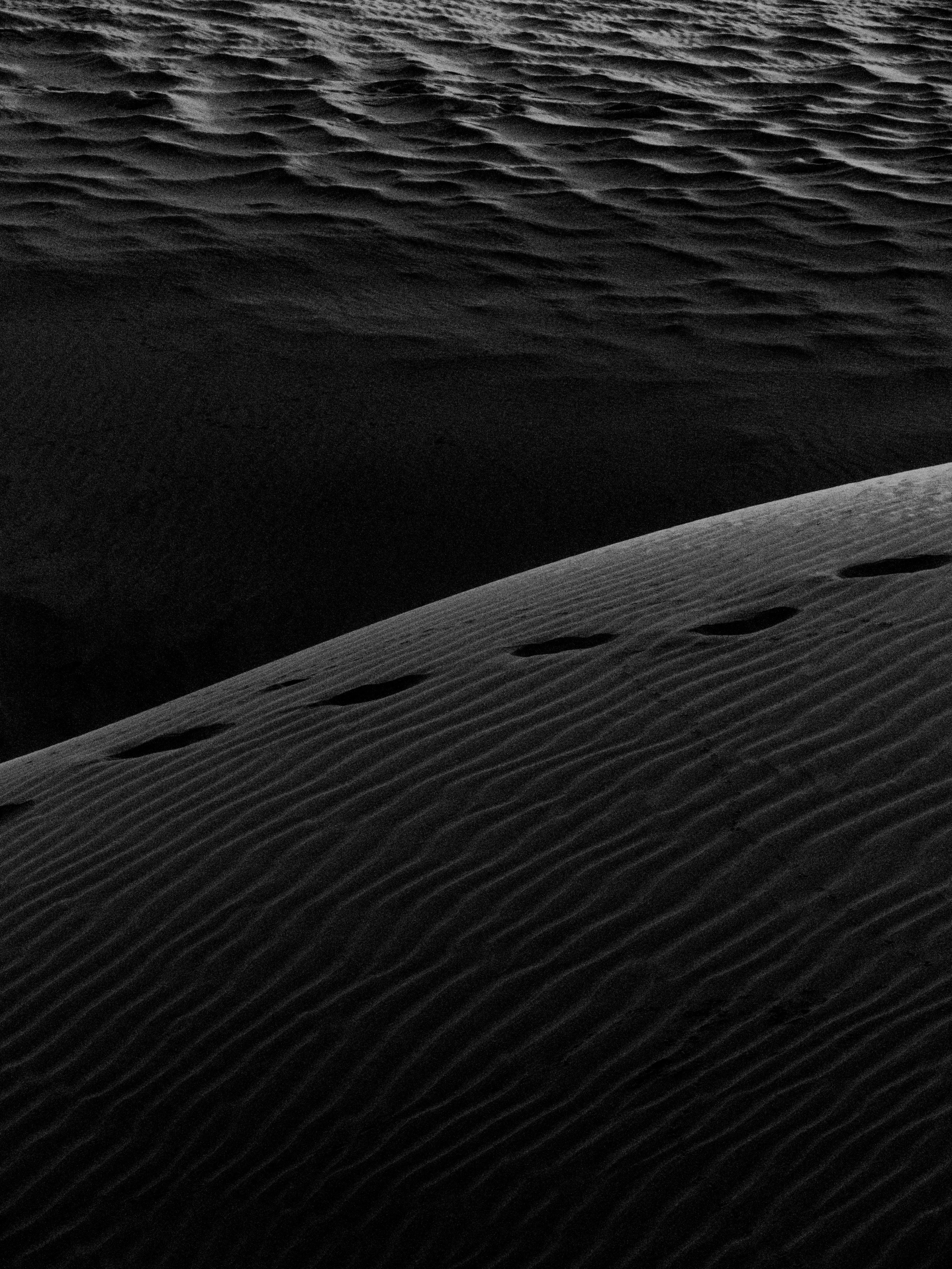 Mysterious Sand Dunes at Twilight in Algeria · Free Stock Photo