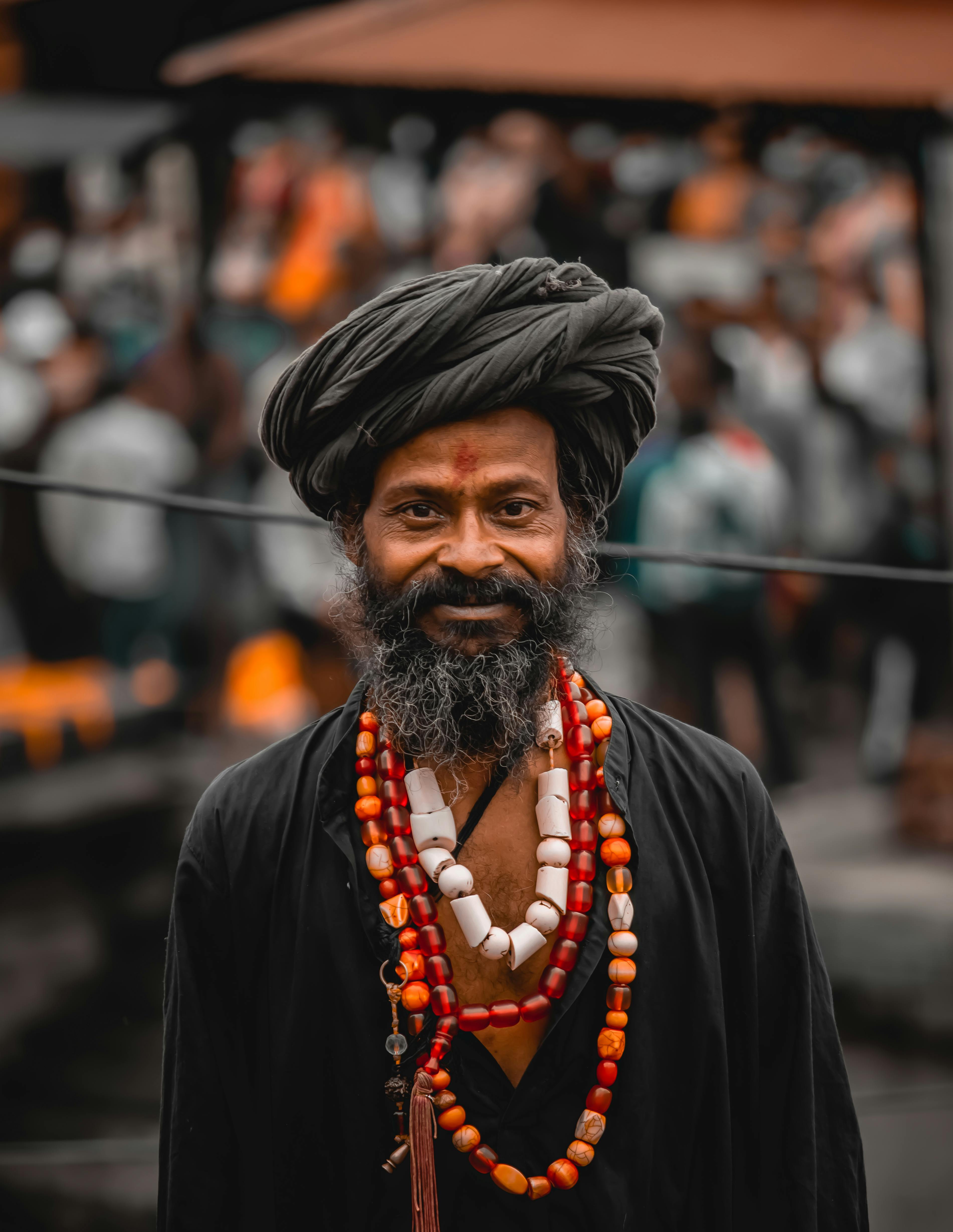 Smiling Spiritual Man at Pashupatinath Temple · Free Stock Photo