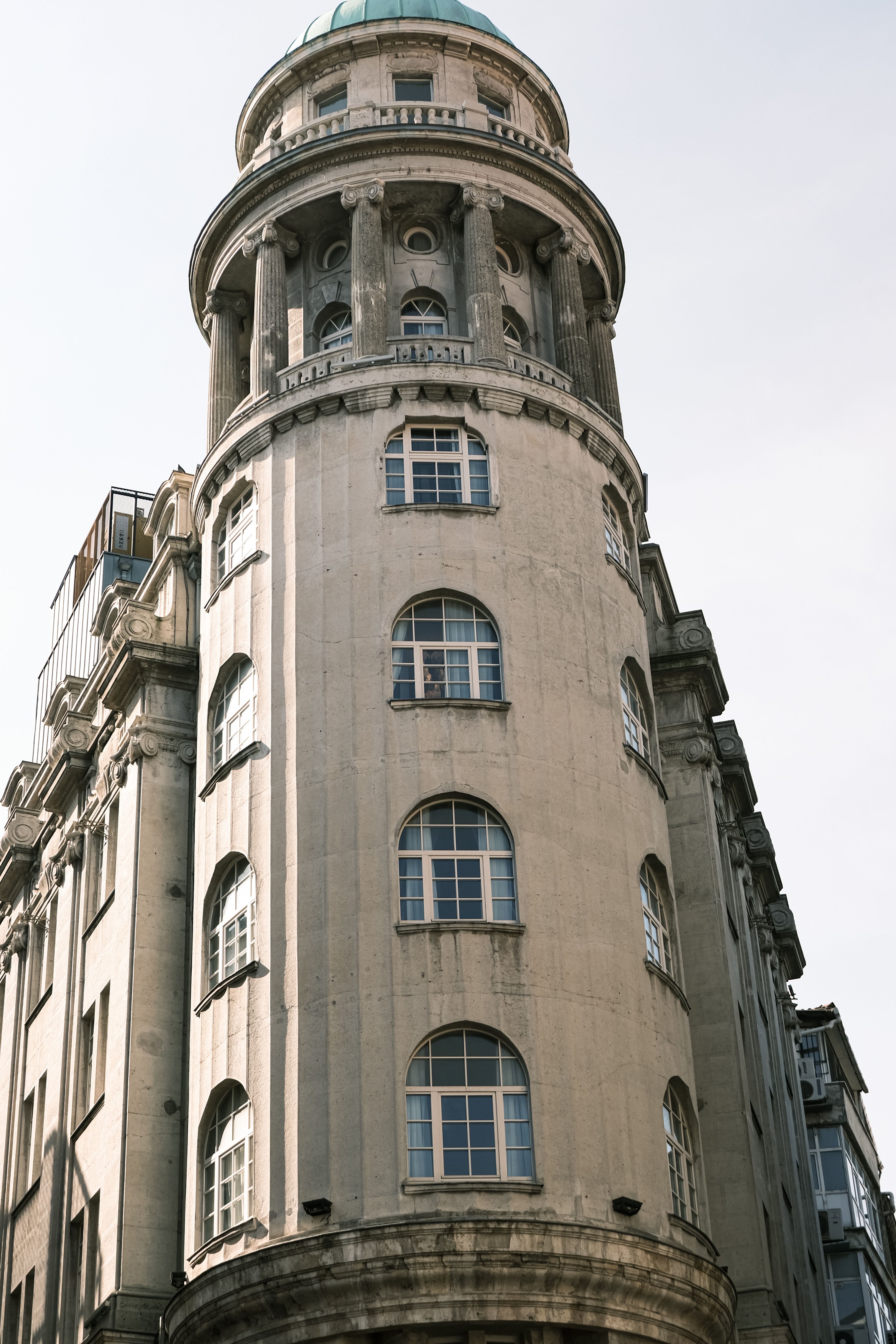 Historic Round Tower Building in Istanbul · Free Stock Photo