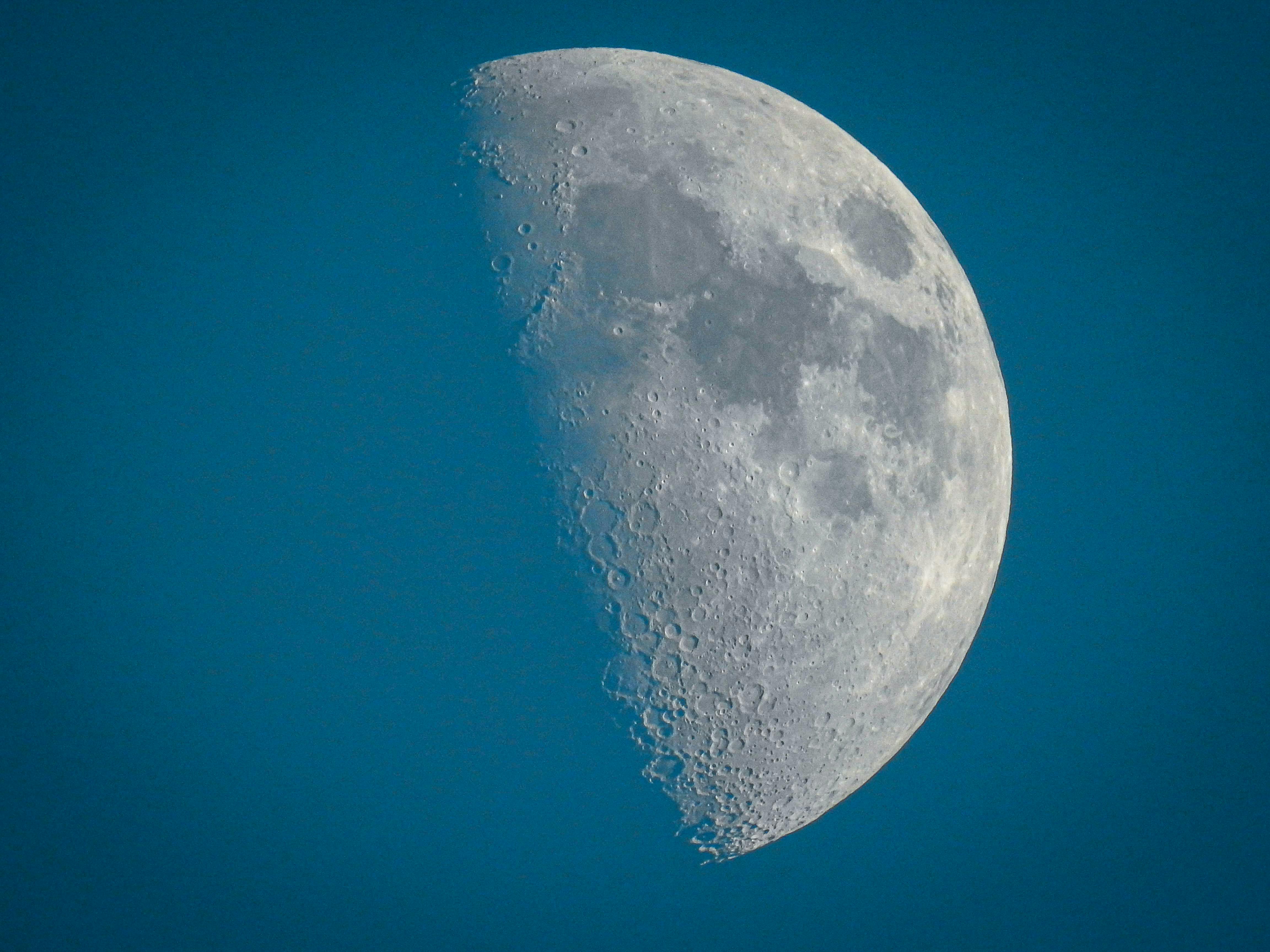 Moon · Free Stock Photo