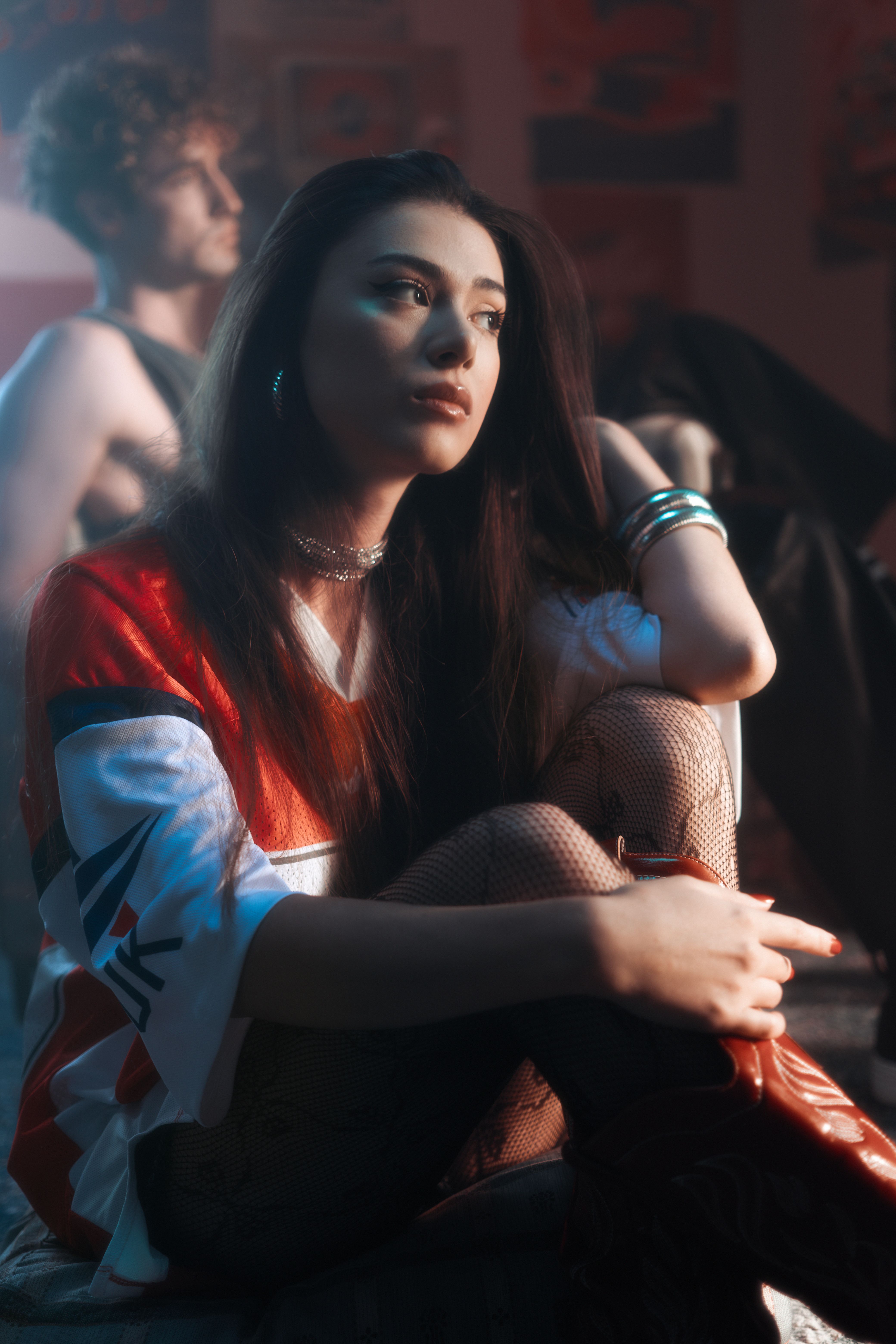 Woman In Red Light Photos, Download The BEST Free Woman In Red Light ...