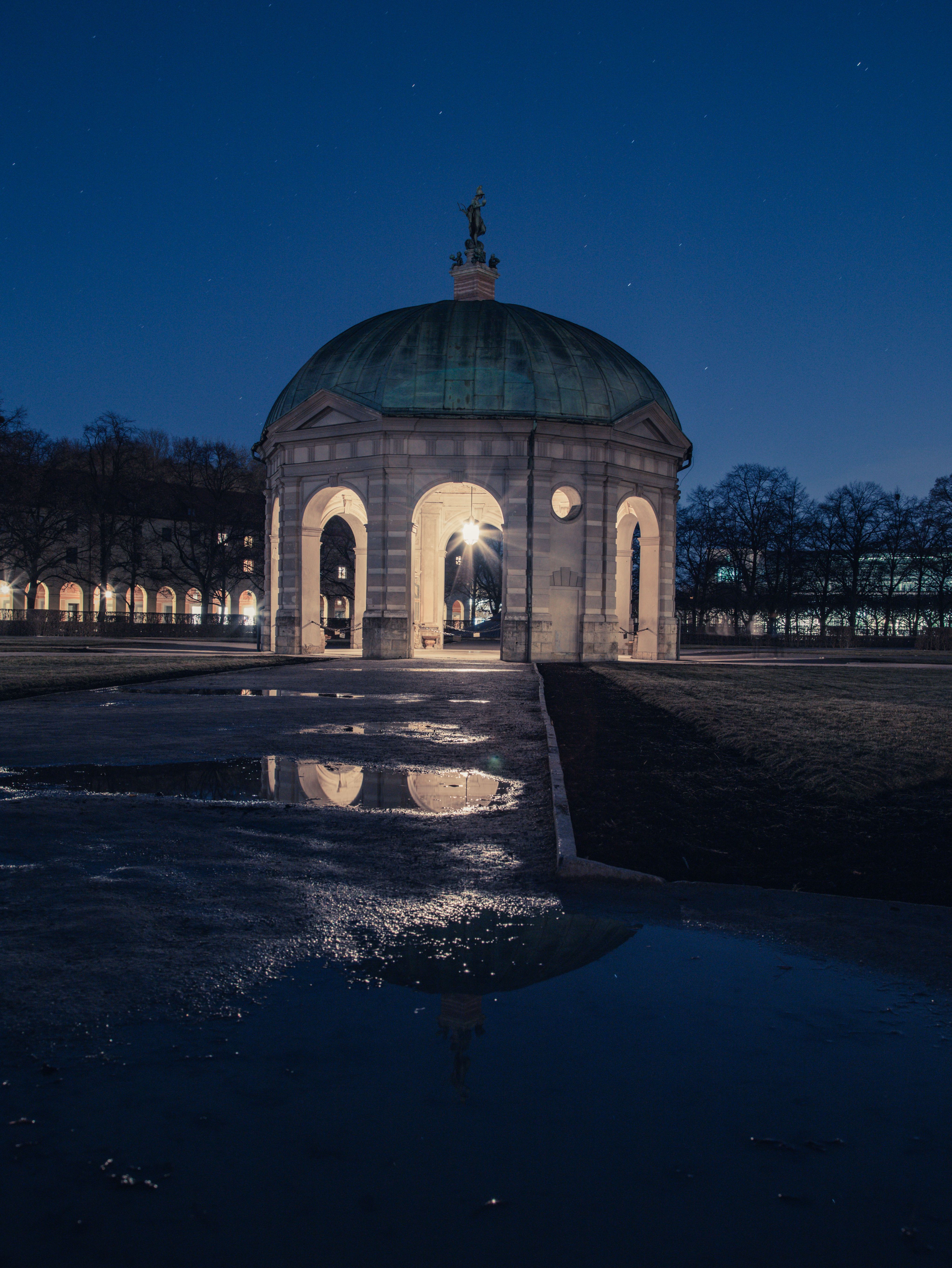 Beautiful Night View of Hofgarten Temple in Munich · Free Stock Photo