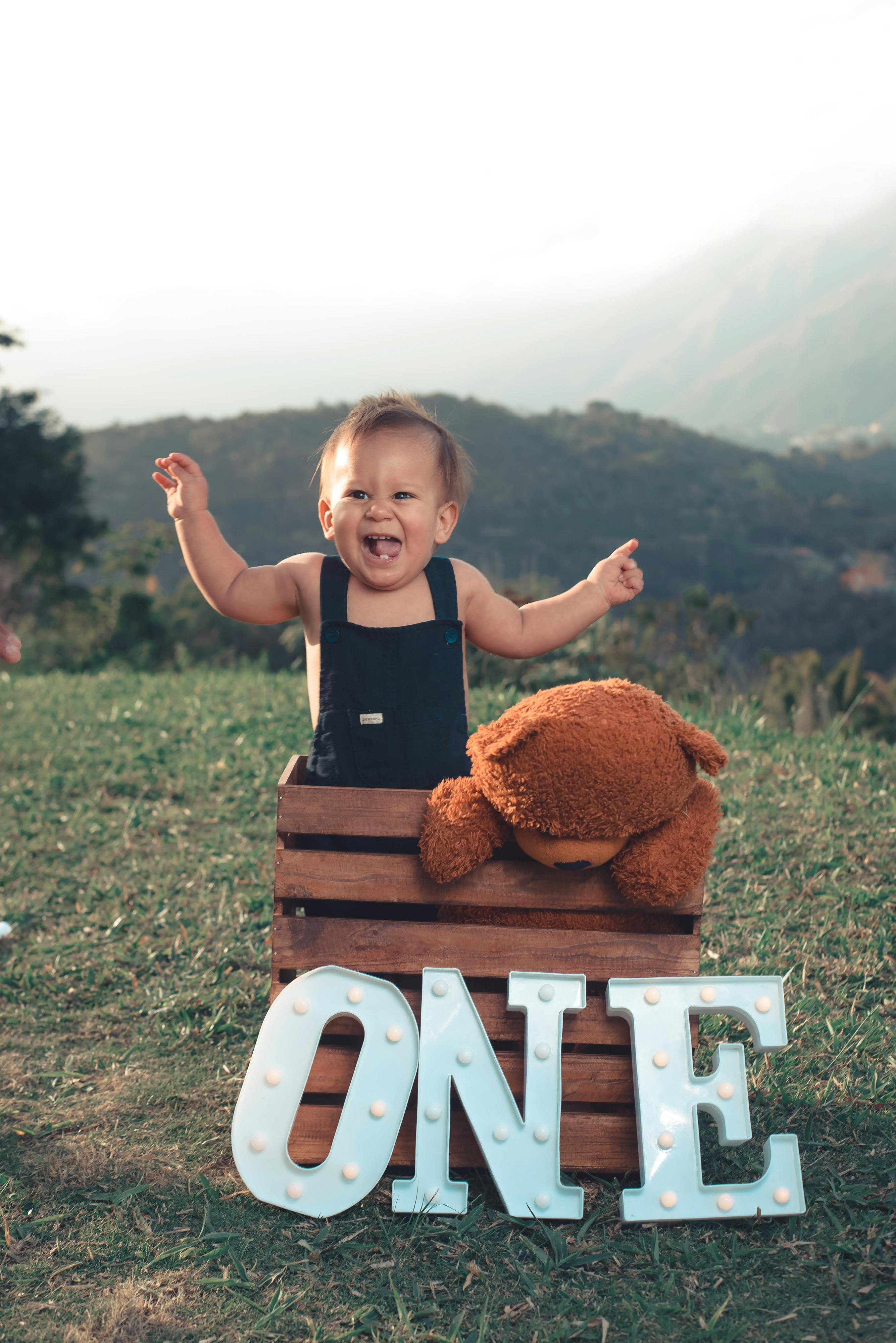 Young And Laugh Photos, Download The BEST Free Young And Laugh Stock ...