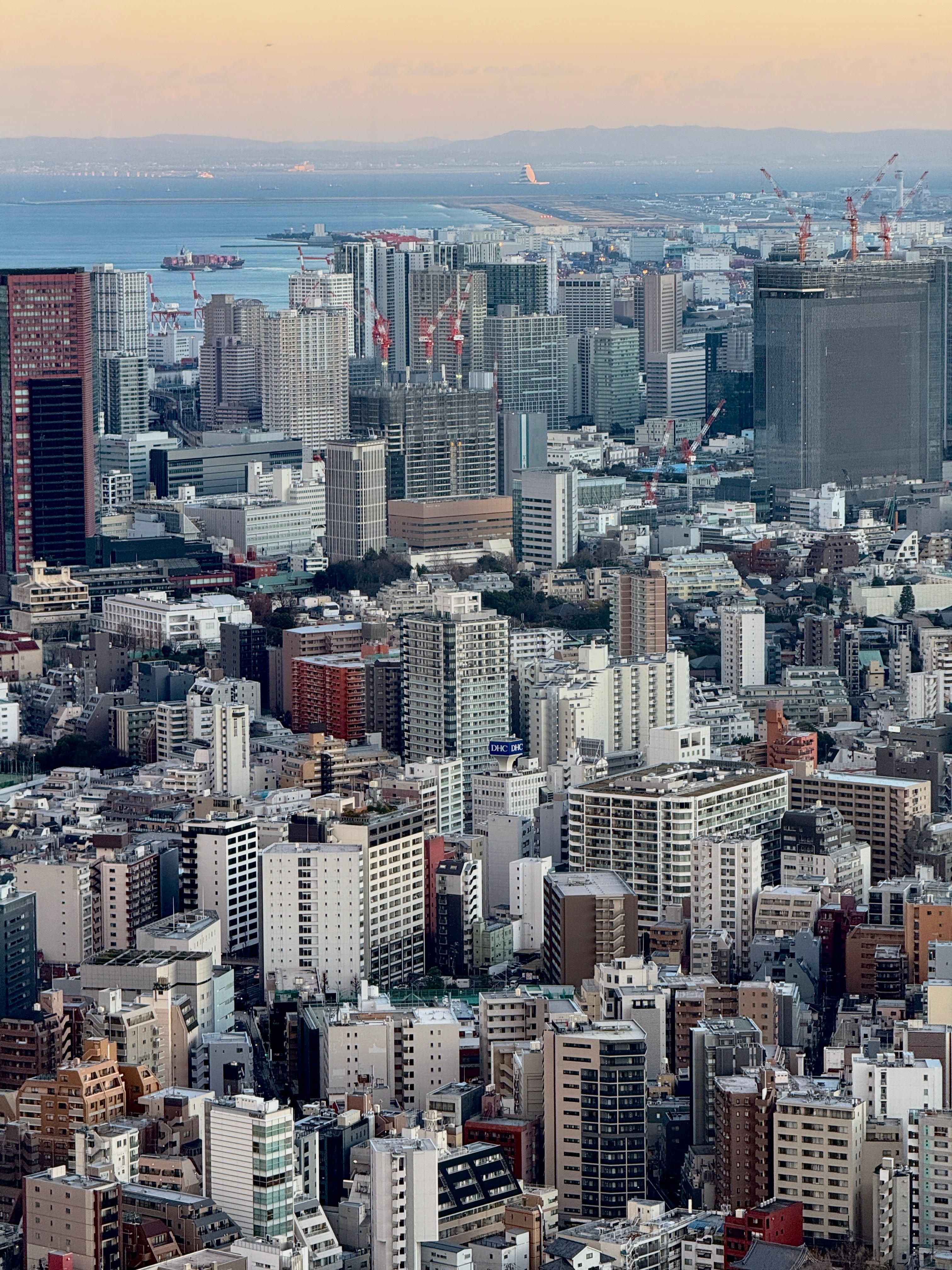 Stunning Tokyo Skyline with High-Rise Buildings · Free Stock Photo