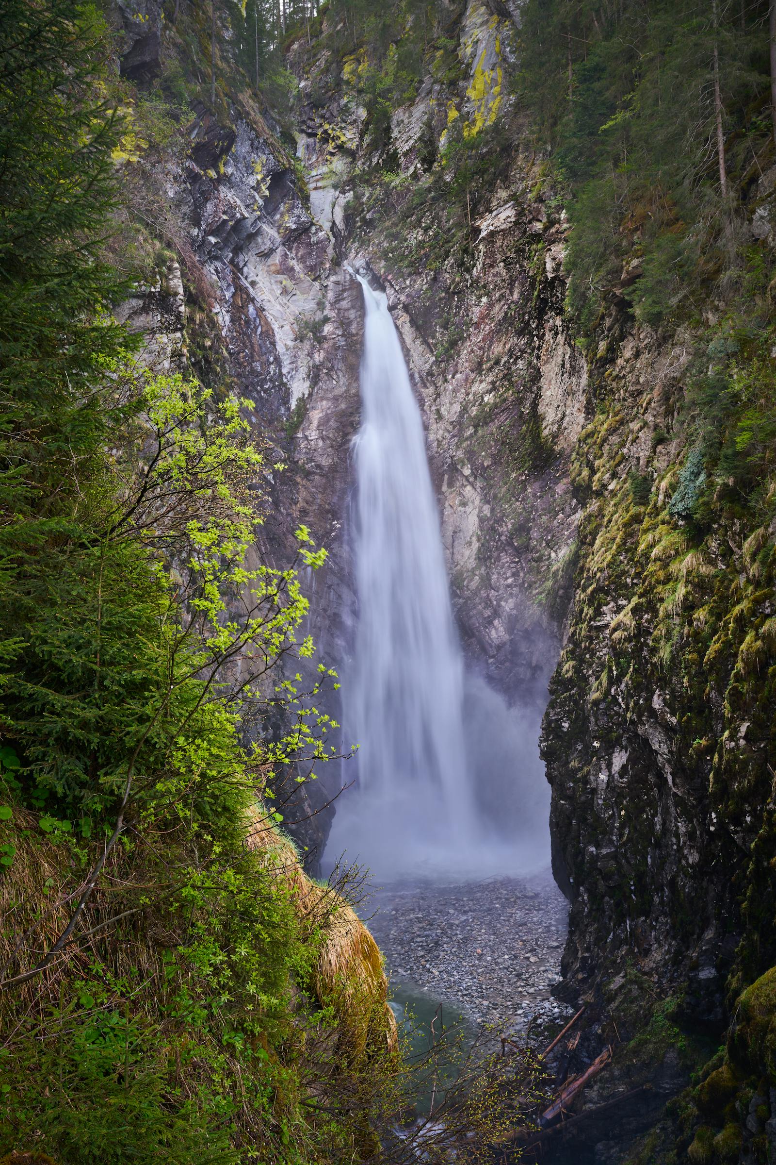 Flowing Water Photos, Download The BEST Free Flowing Water Stock Photos ...