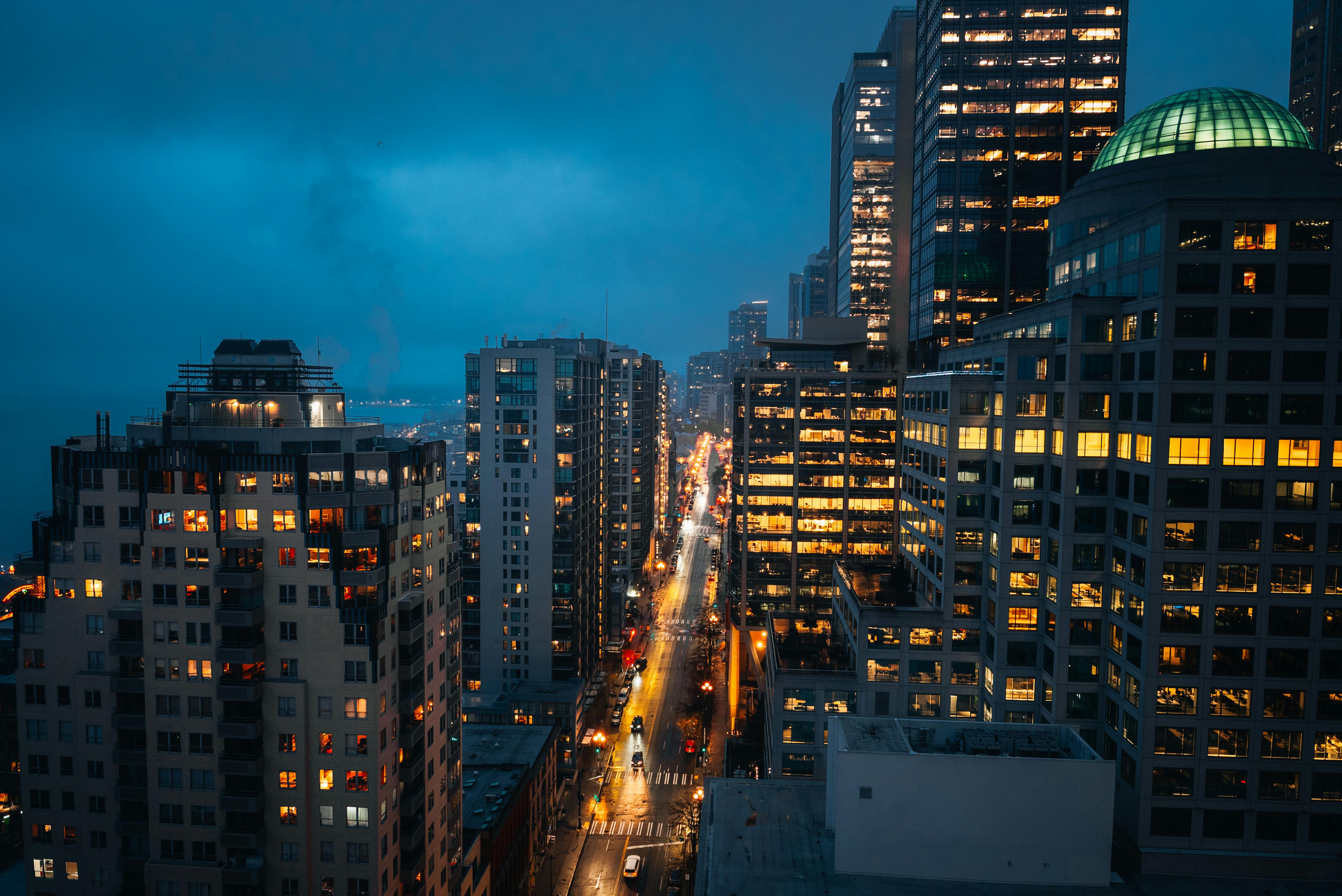 Moody Nightscape of Downtown Seattle · Free Stock Photo