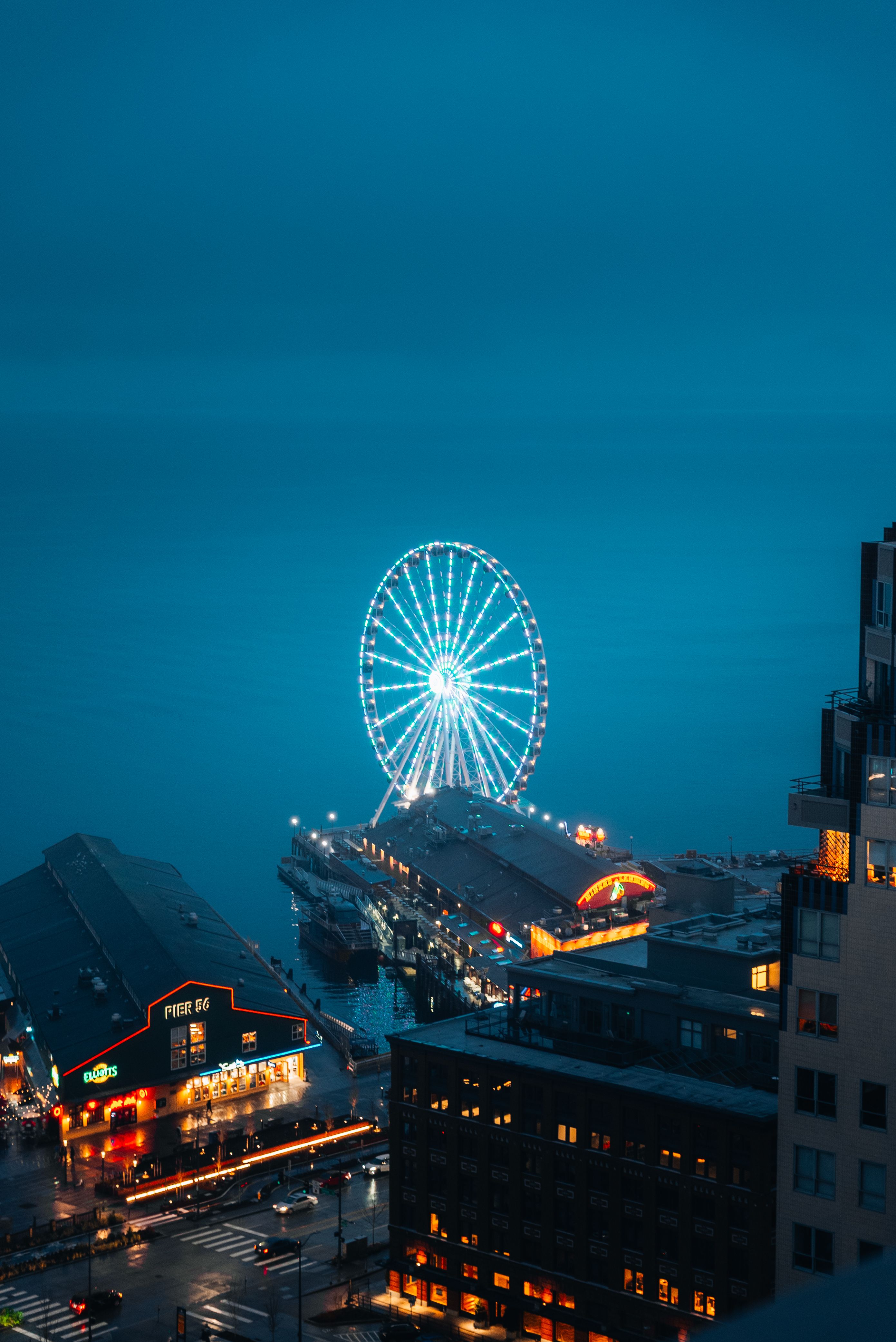 Seattle Waterfront Nighttime Ferris Wheel · Free Stock Photo