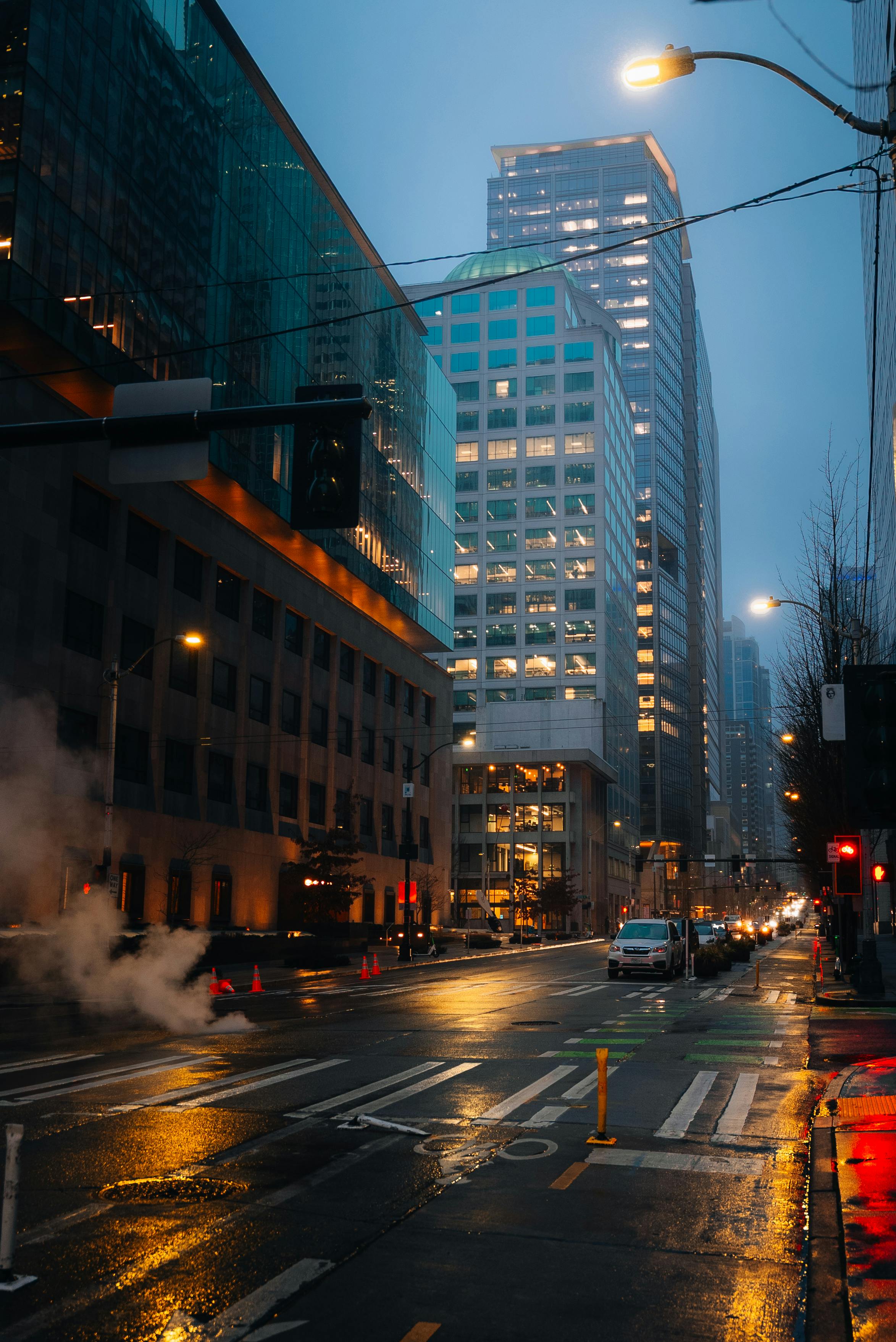 Stunning Night View of a Seattle Cityscape · Free Stock Photo