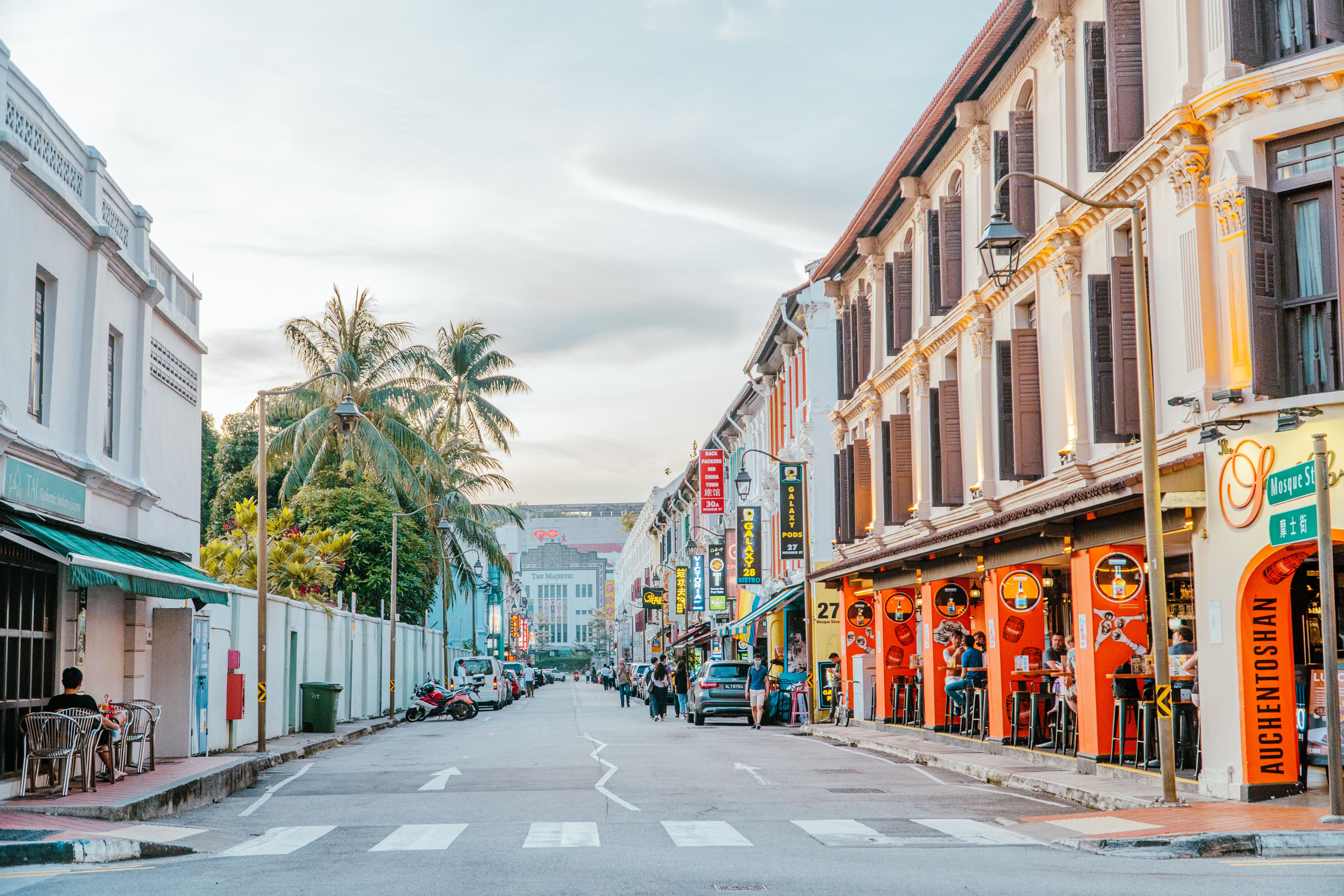 Vibrant Street in Singapore's Historic District · Free Stock Photo