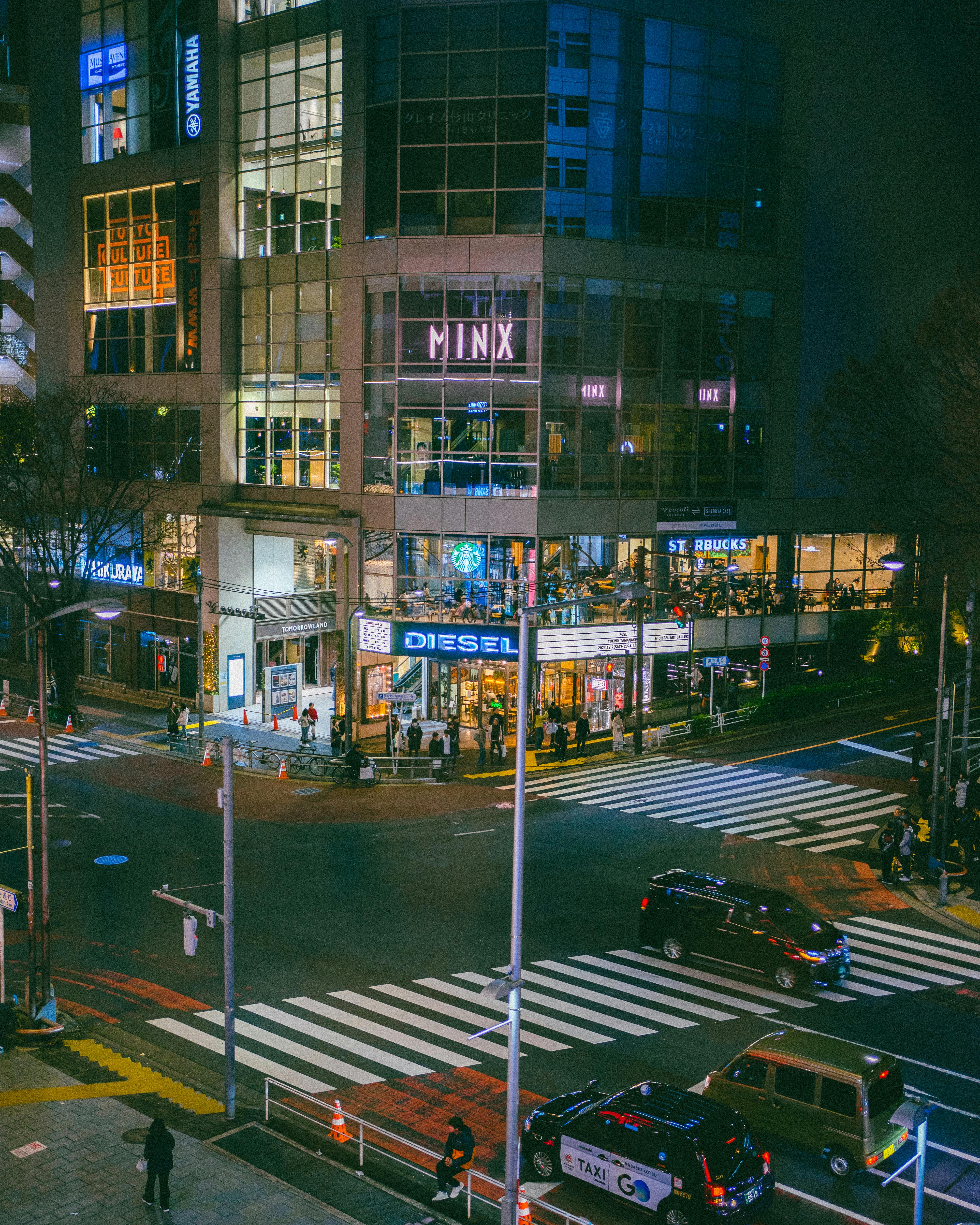 Customer Traffic Photos, Download The BEST Free Customer Traffic Stock ...