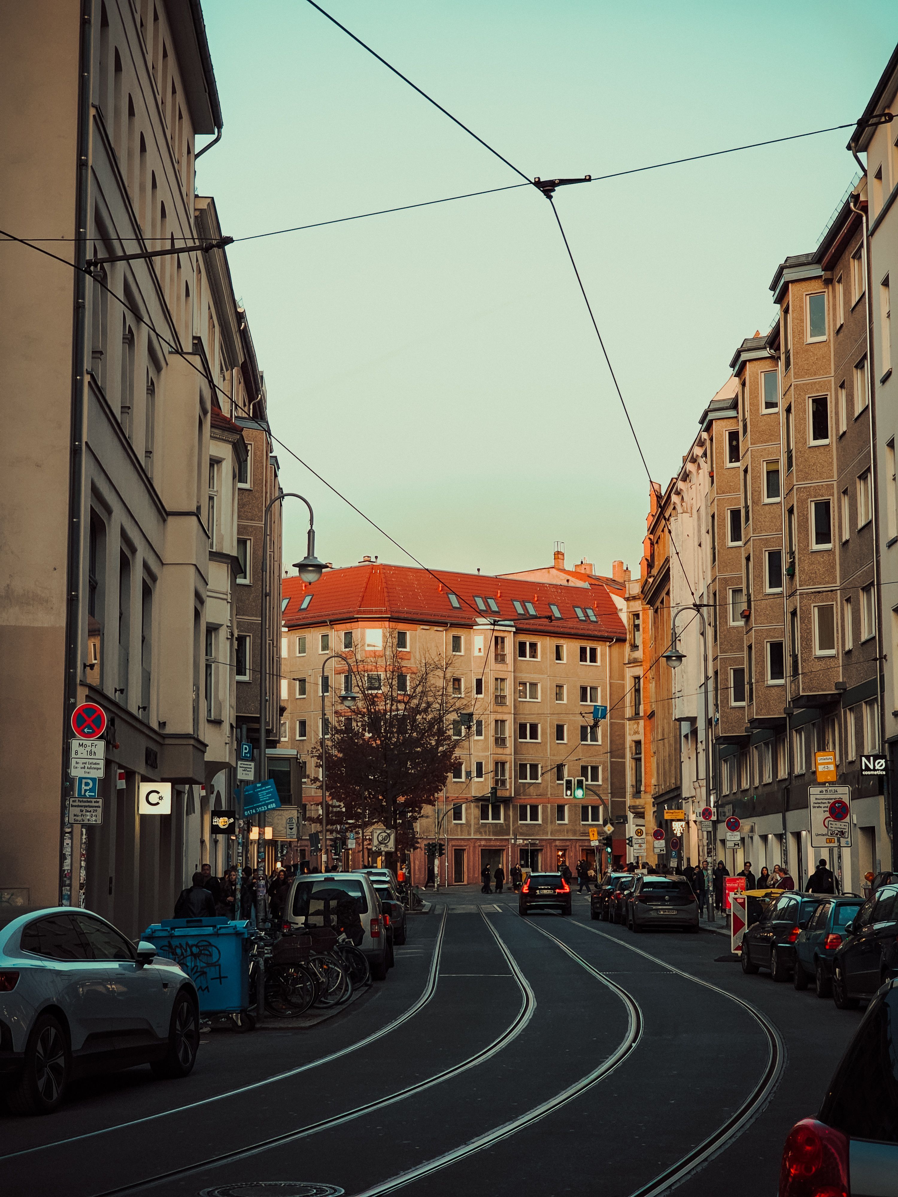 Charming Berlin Street Lined with Historic Architecture · Free Stock Photo
