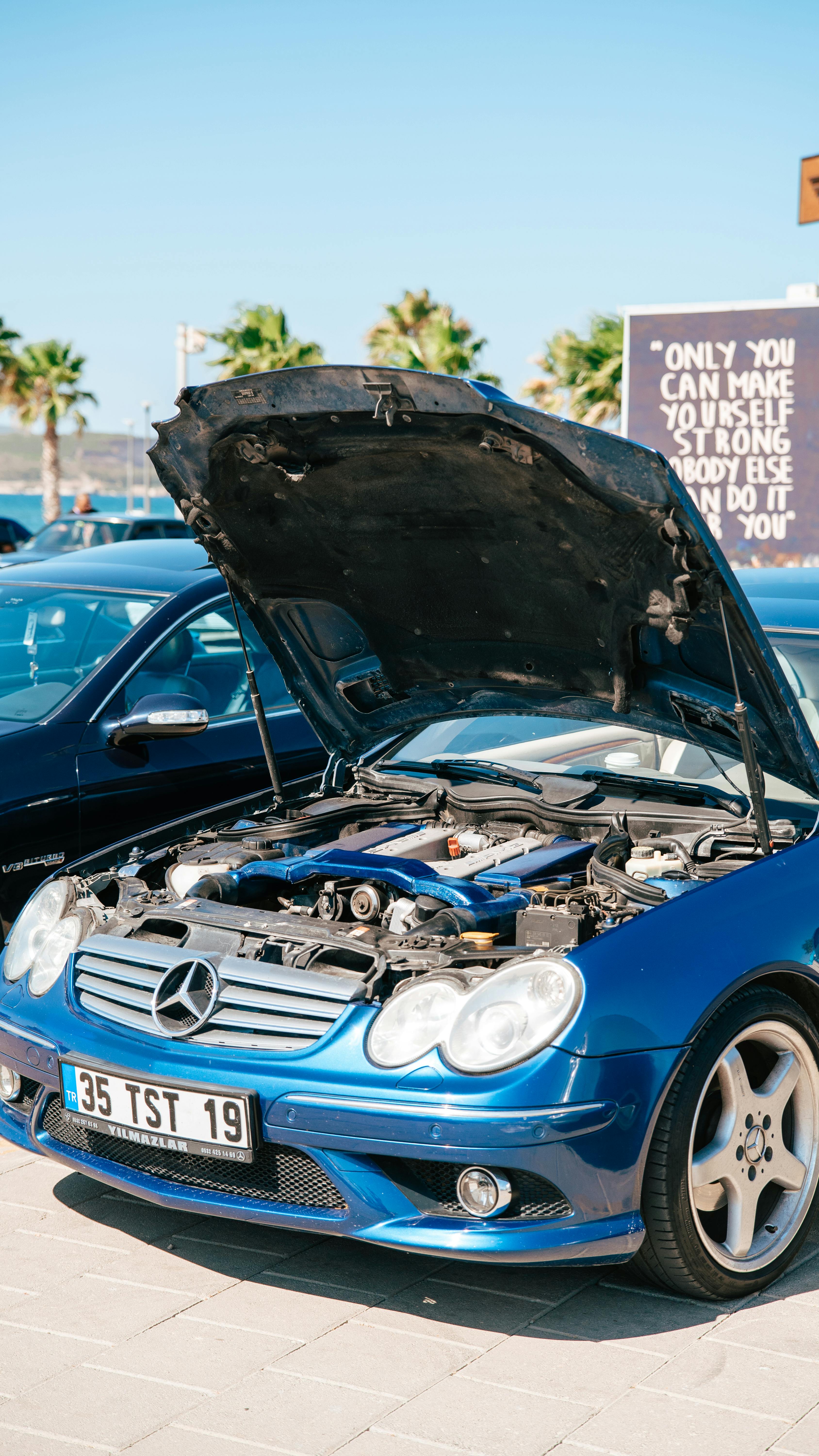 Vehicle Roadside Breakdown Photos, Download The BEST Free Vehicle ...