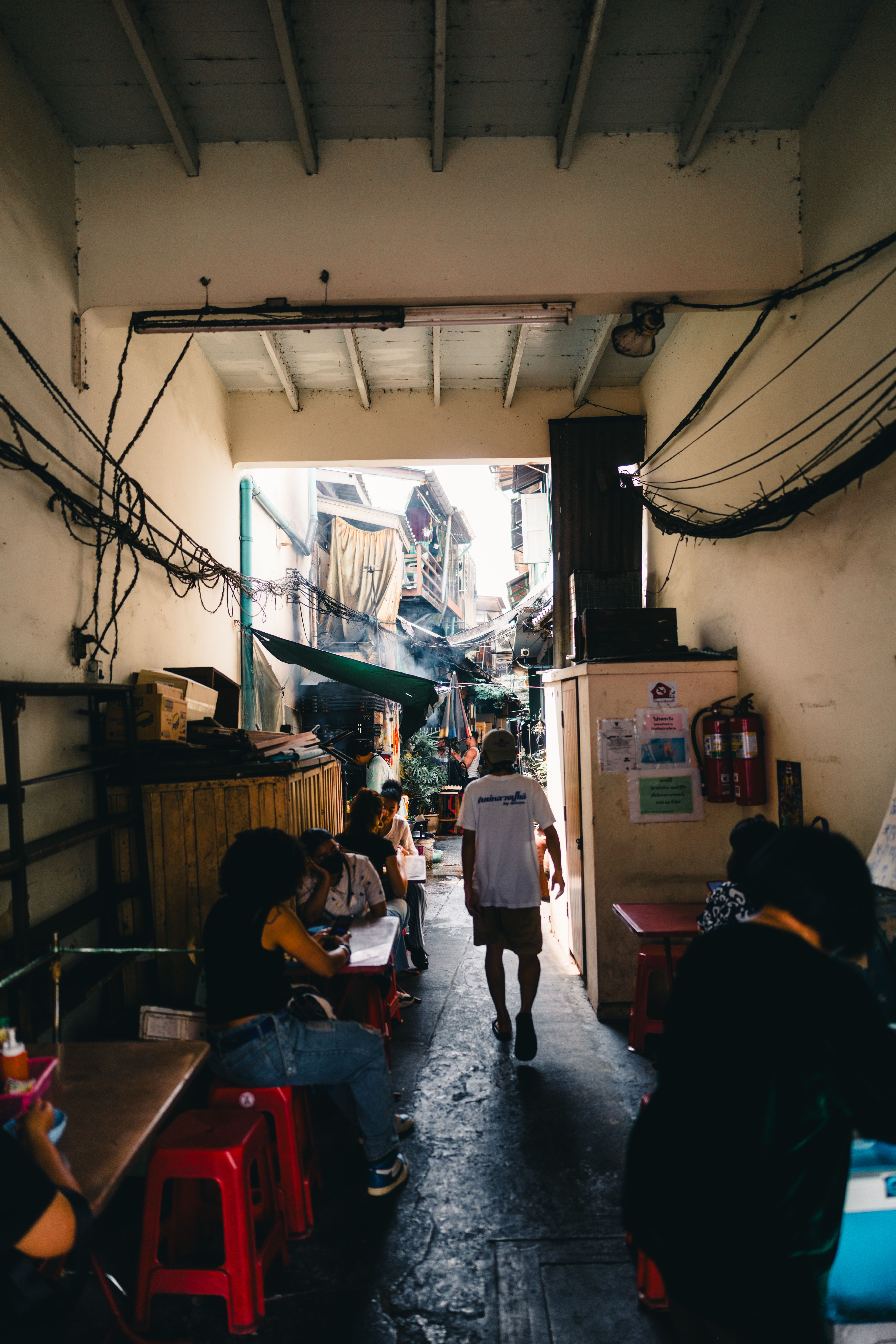 Street Food Alleyway in Bangkok, Thailand · Free Stock Photo