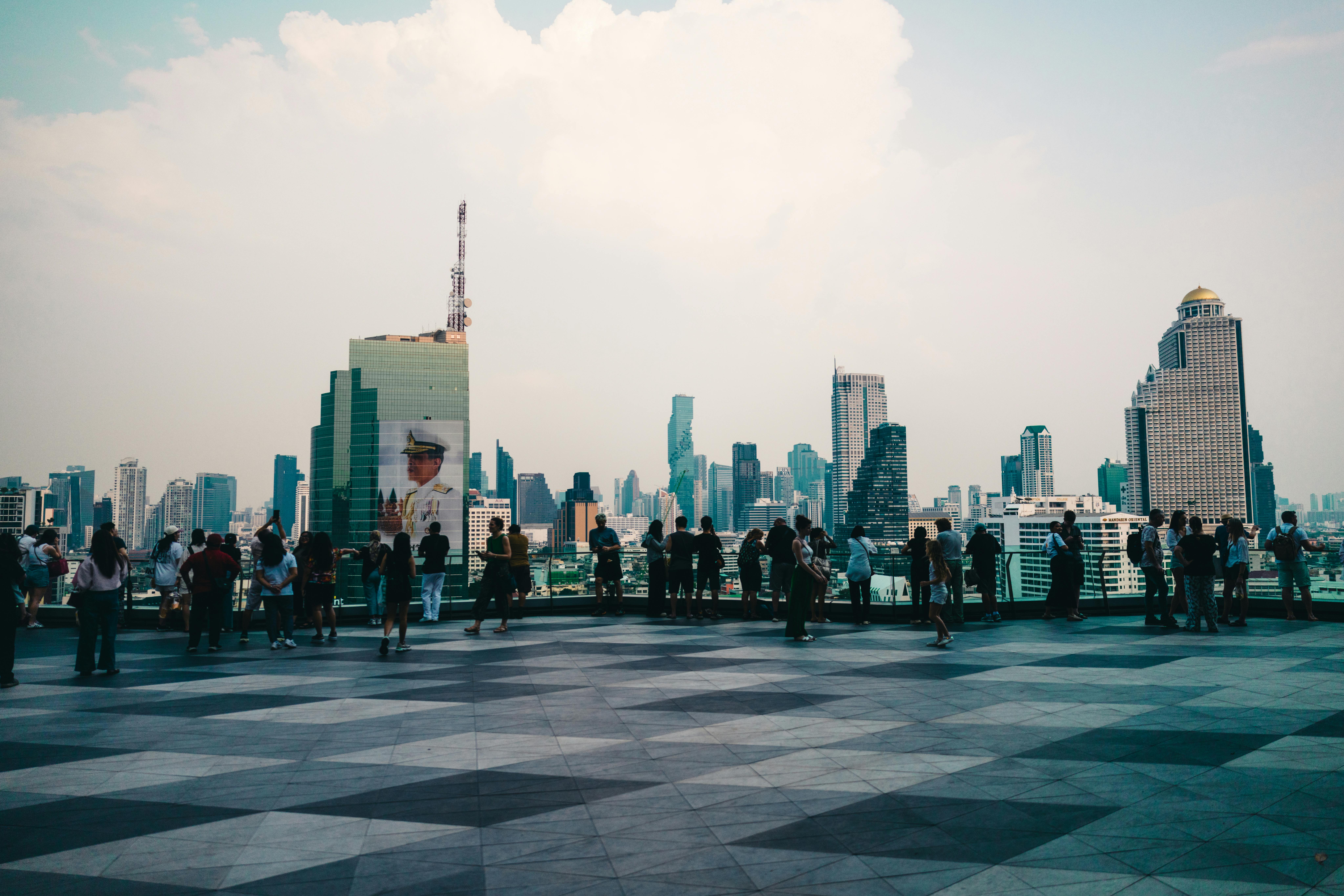 The Bund in Shanghai with Tourists and Skyline · Free Stock Photo